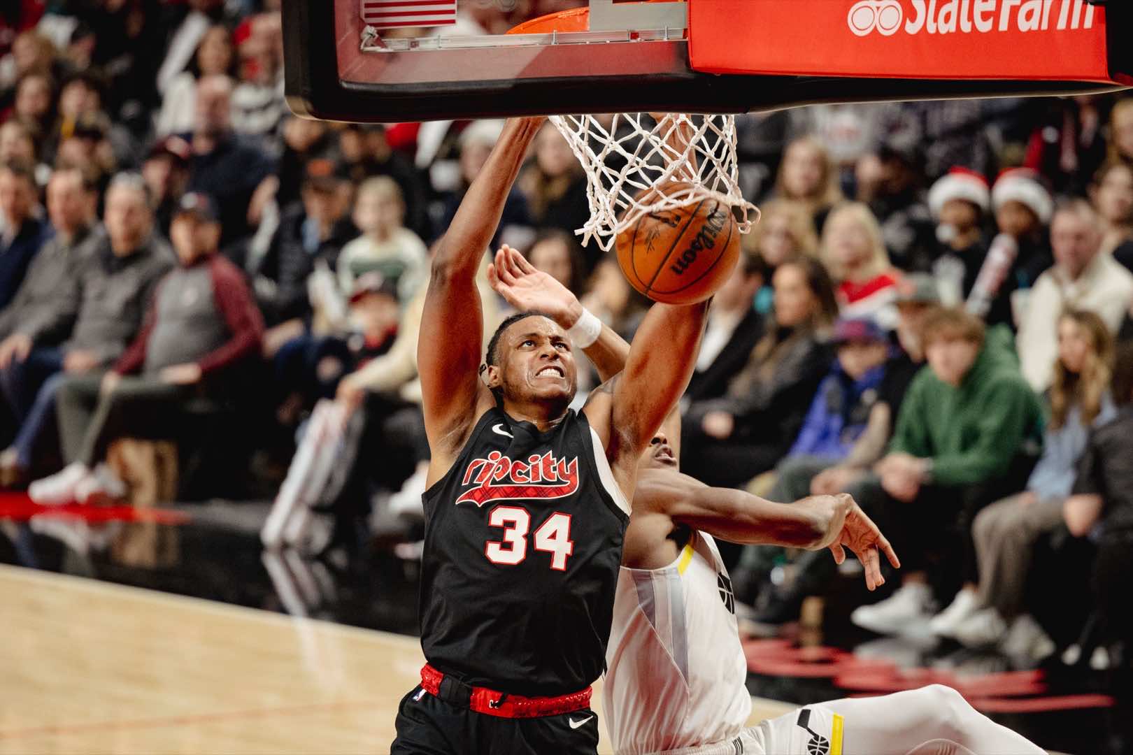 PHOTOS » Trail Blazers vs. Jazz on December 14, 2023 Photo Gallery ...