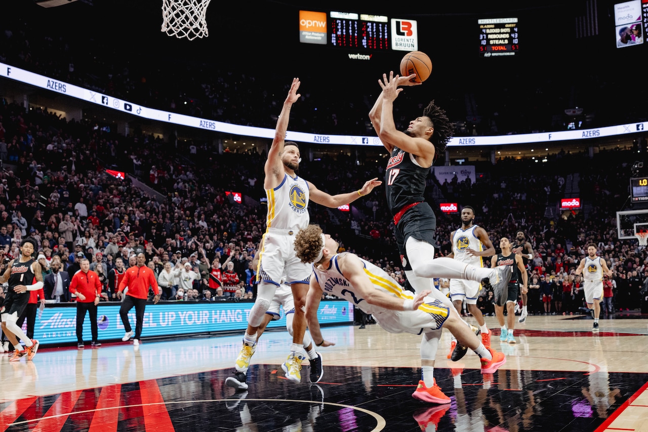 PHOTOS » Trail Blazers vs. Warriors on December 17, 2023 Photo Gallery ...