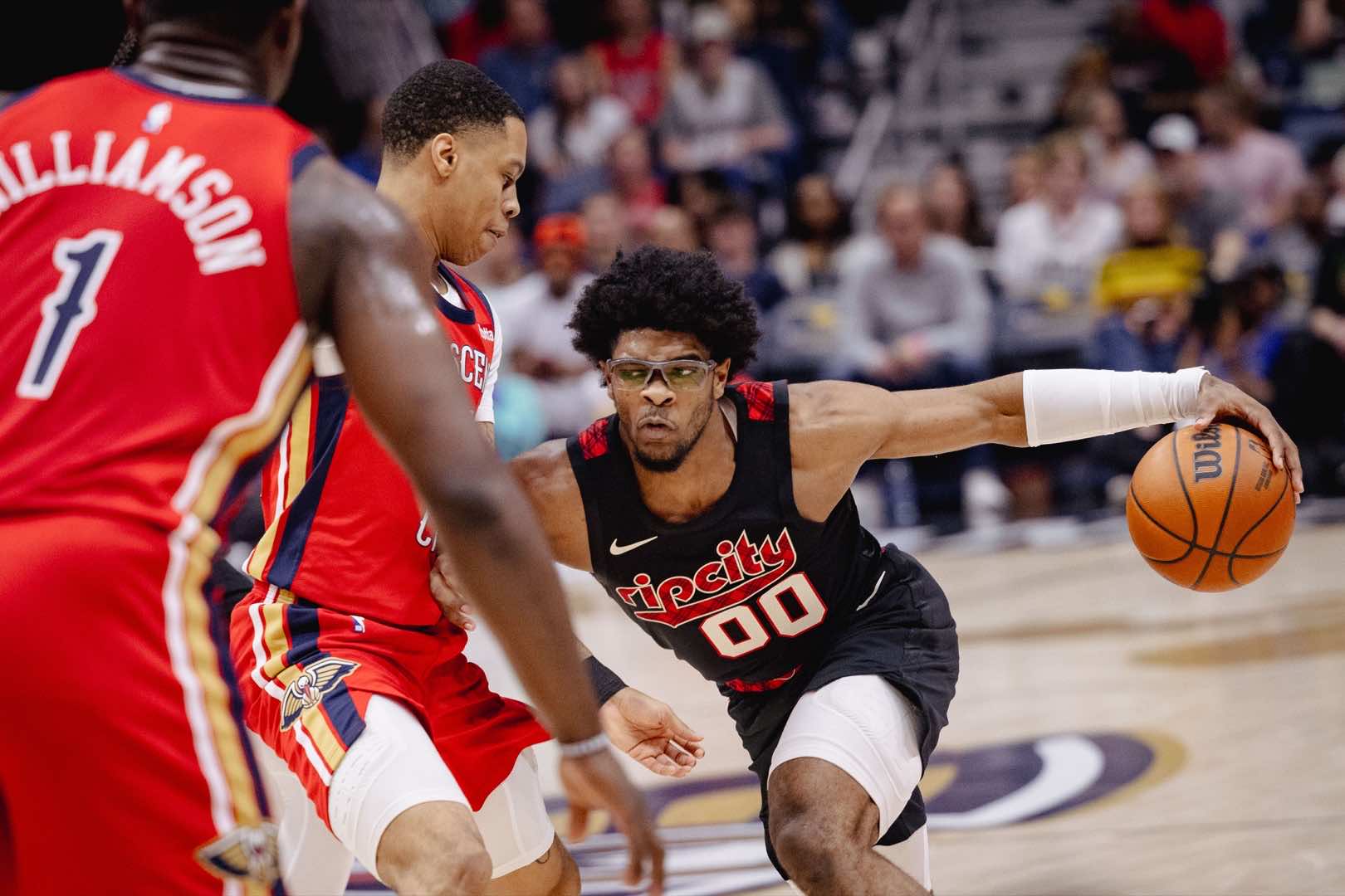 PHOTOS » Trail Blazers vs. Pelicans on March 16, 2024 Photo Gallery ...