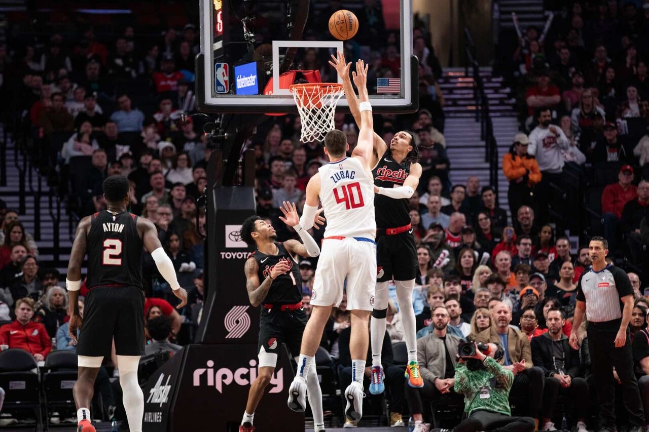 PHOTOS » A look back at Dalano Banton’s 2023 – 2024 Trail Blazers ...