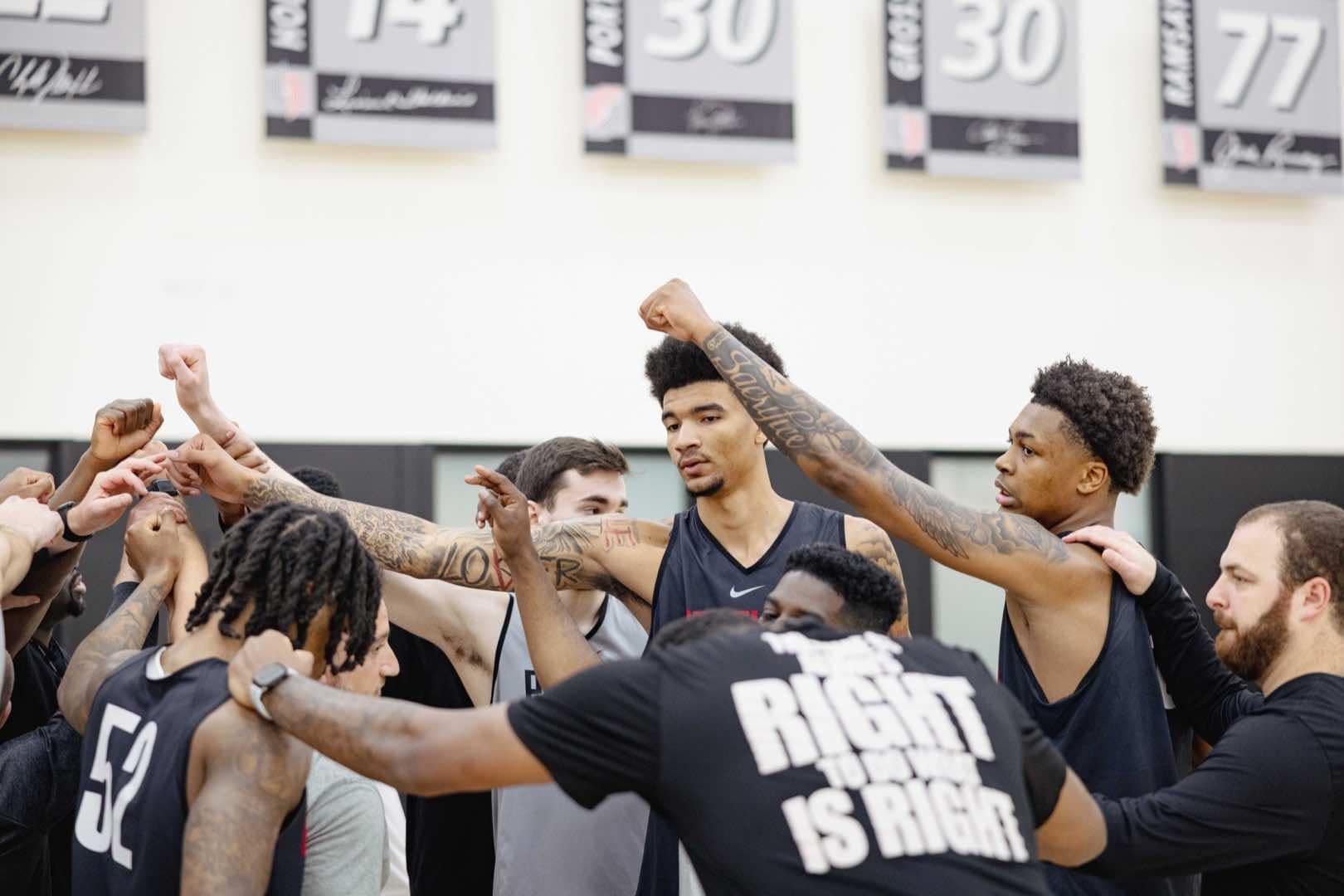 PHOTOS » Draft workout with Isaiah Crawford, Alex Karaban, Caleb Love ...