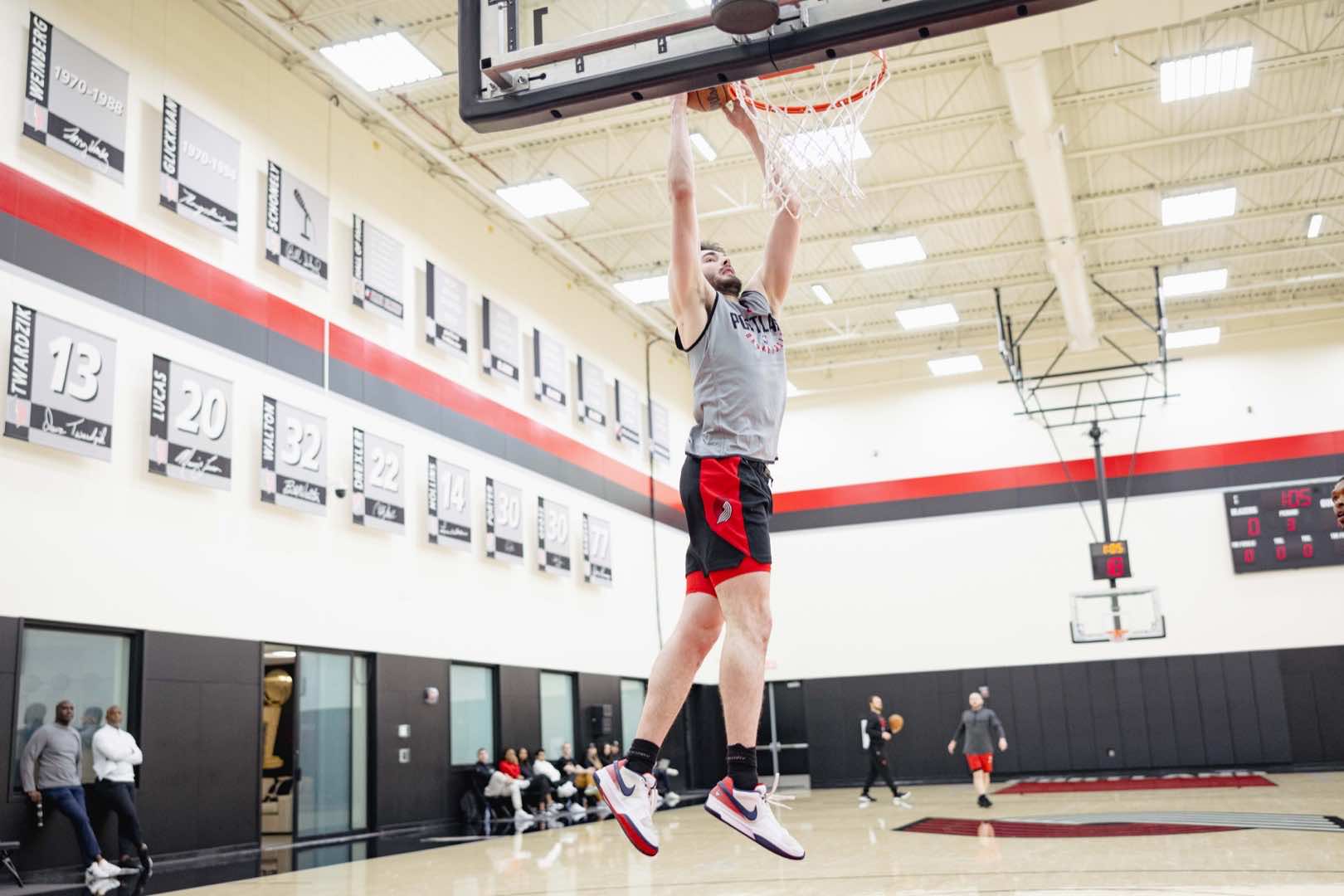PHOTOS » Draft workout with Isaiah Crawford, Alex Karaban, Caleb Love ...