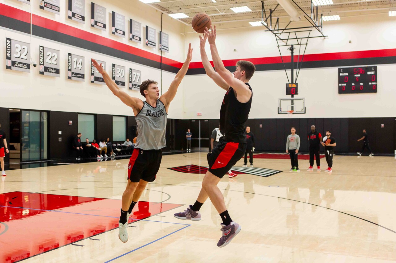 PHOTOS » Draft workout for Tristan da Silva, Nikola Djurisic, Kyle ...