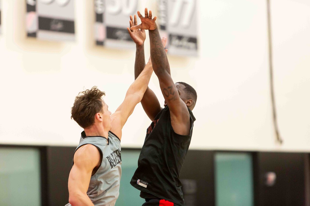 PHOTOS » Draft workout for Tristan da Silva, Nikola Djurisic, Kyle ...