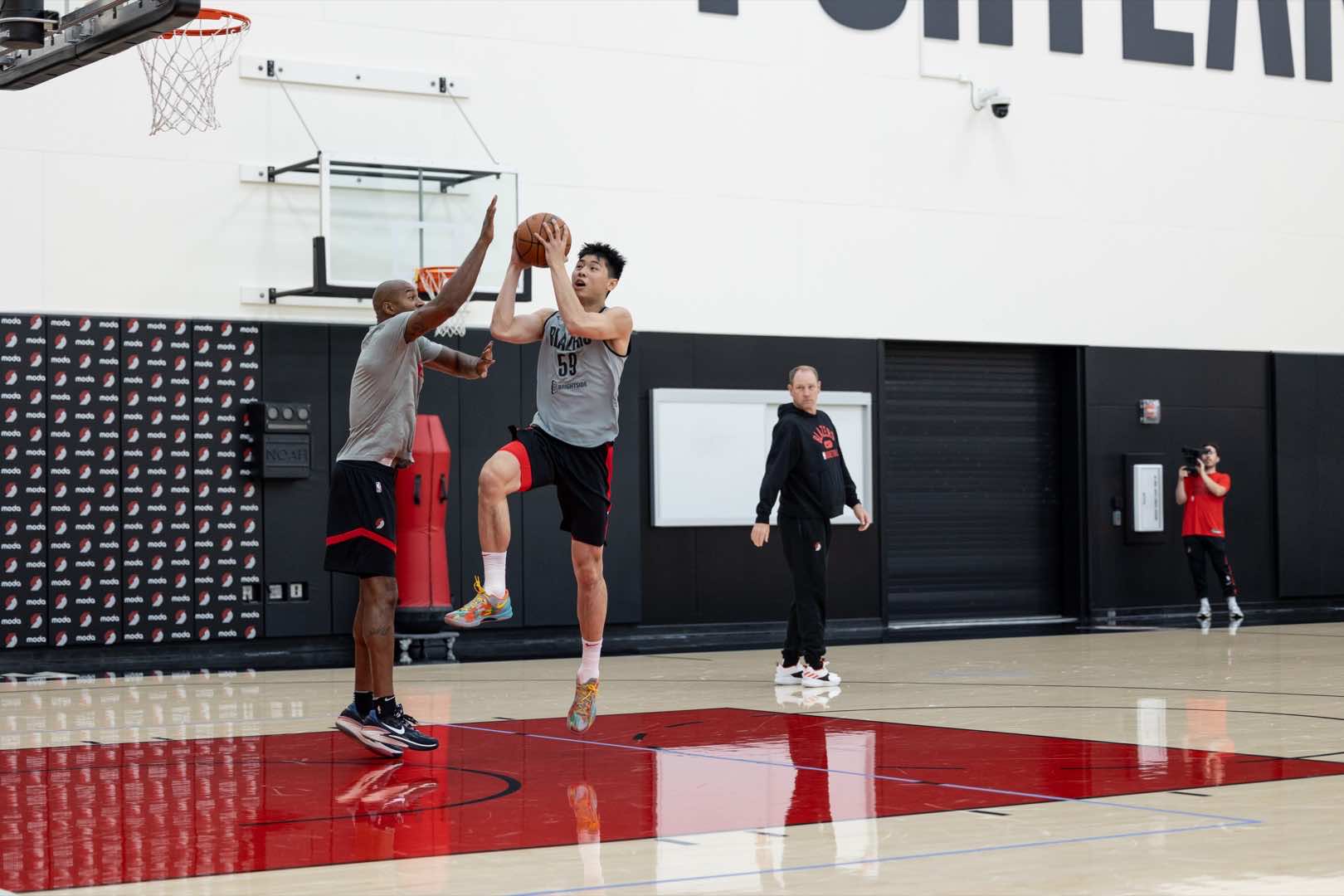 PHOTOS » Summer league practice on July 8, 2024 Photo Gallery | NBA.com