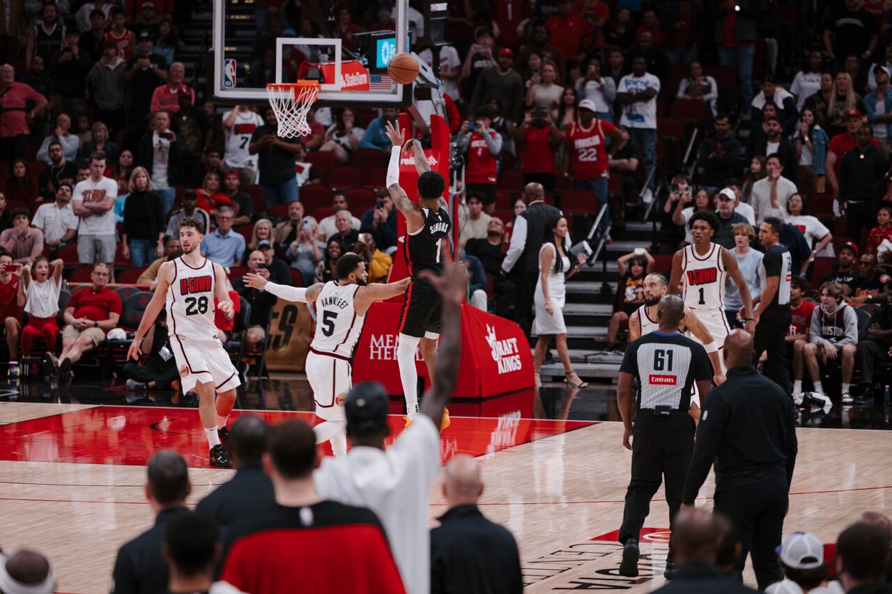 PHOTOS » Trail Blazers @ Houston Rockets on November 23, 2024 Photo ...