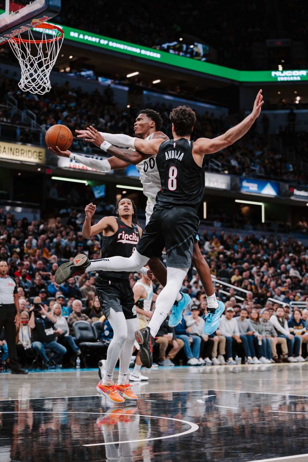 PHOTOS » Trail Blazers @ Indiana Pacers on November 27, 2024 Photo ...