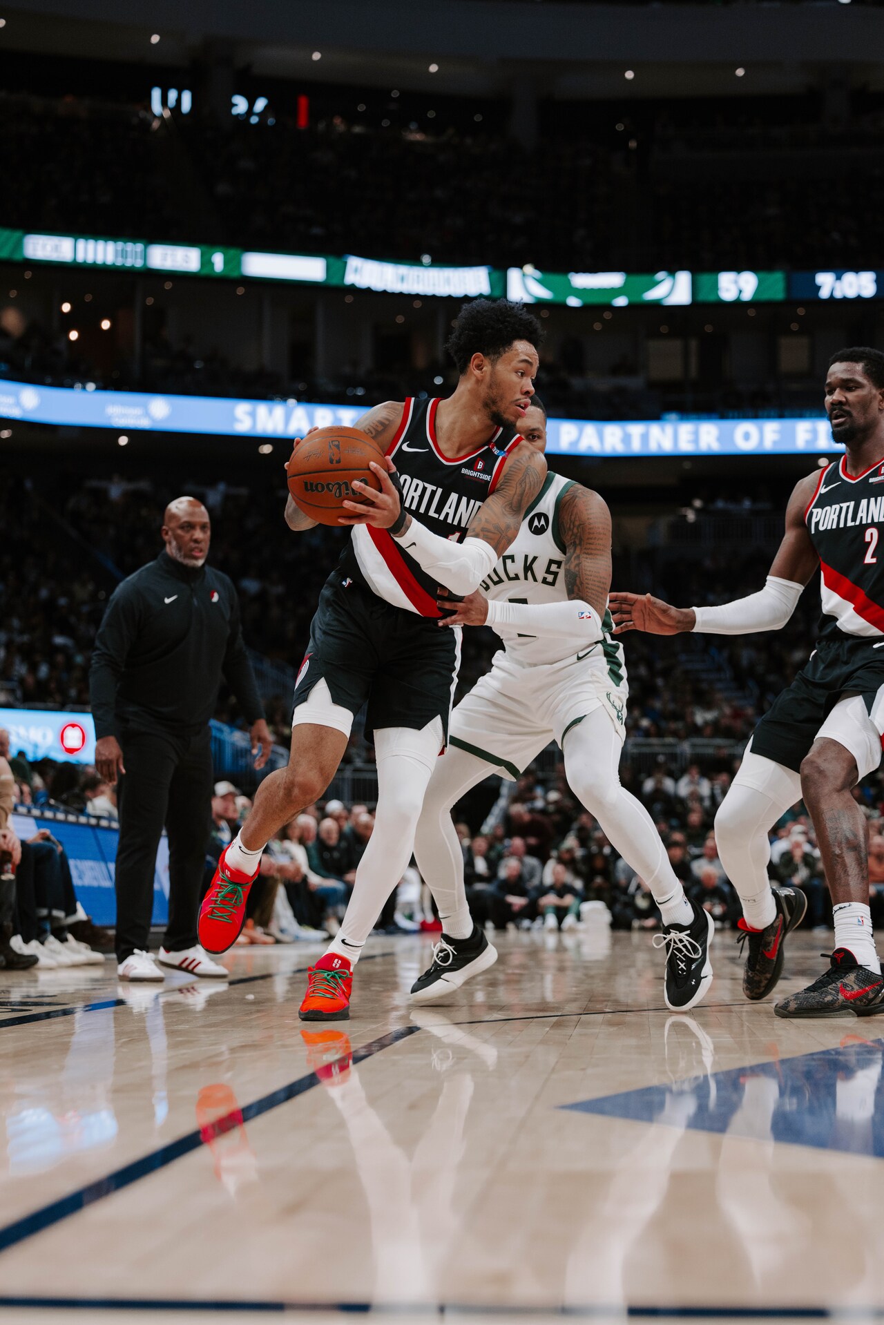 PHOTOS » Trail Blazers @ Milwaukee Bucks on January 4, 2025 | Portland ...