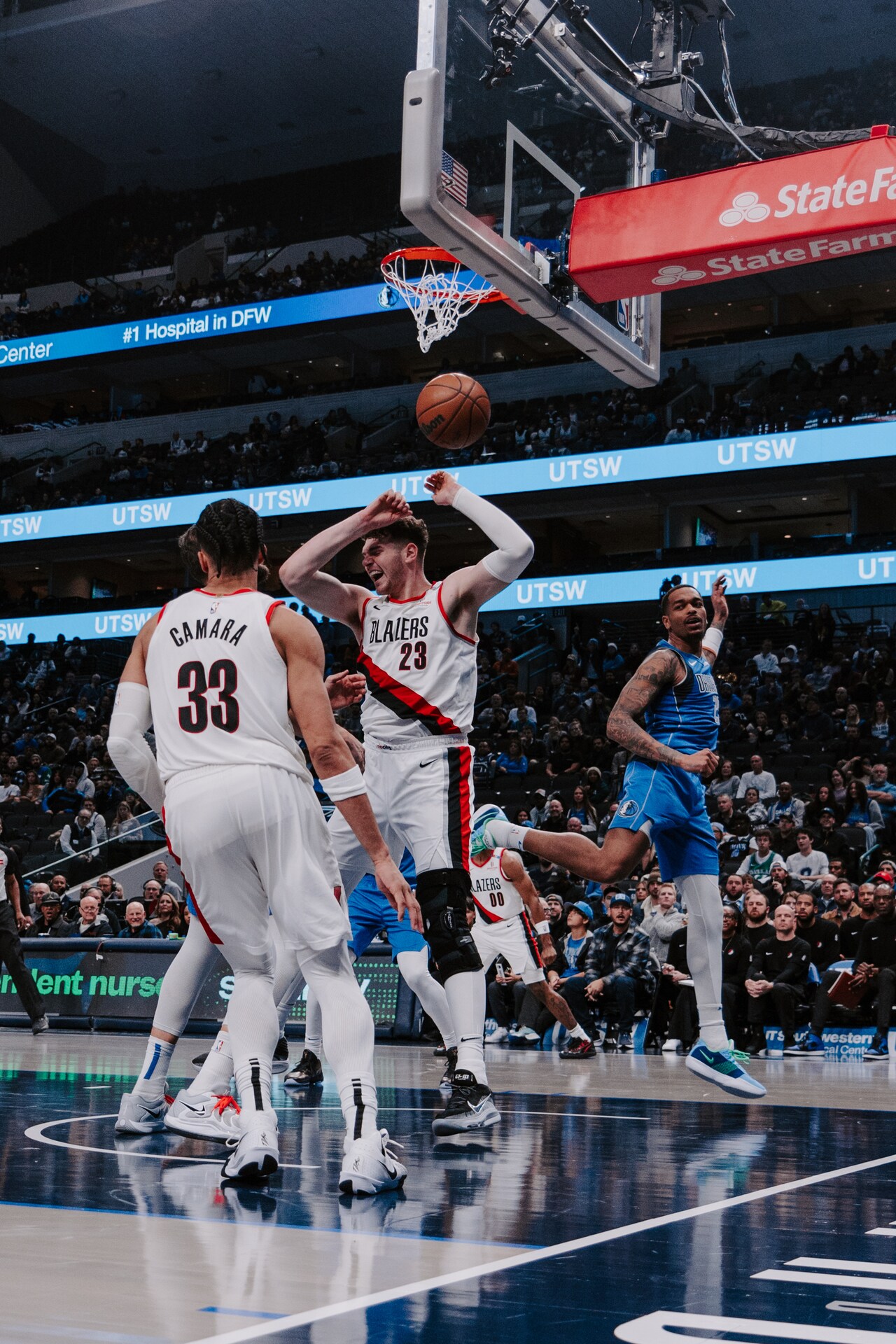 PHOTOS » Trail Blazers @ Dallas Mavericks on January 9, 2025 | Portland ...