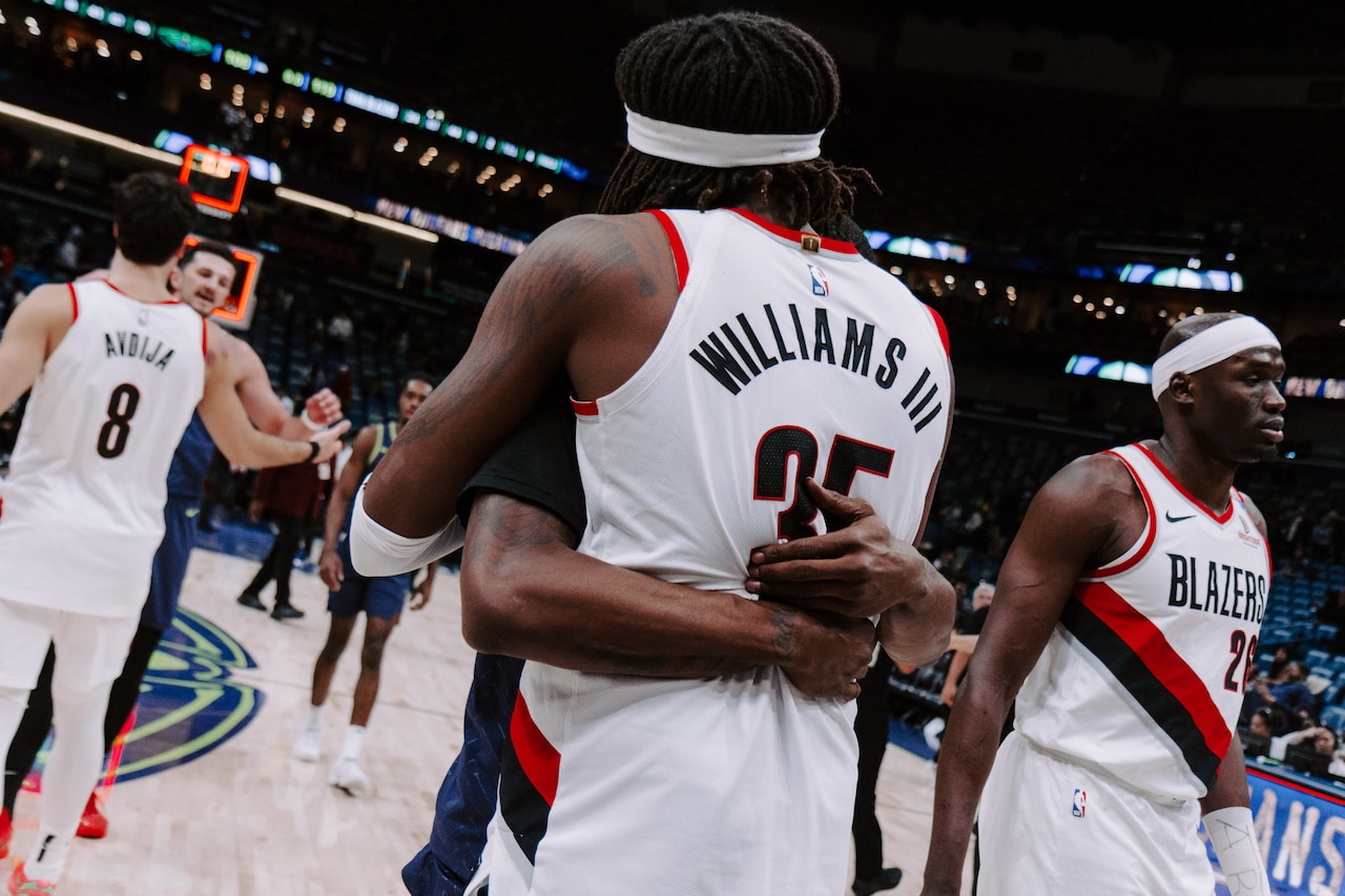PHOTOS » A look back at Robert Williams III’s 2024 – 2025 Trail Blazers ...