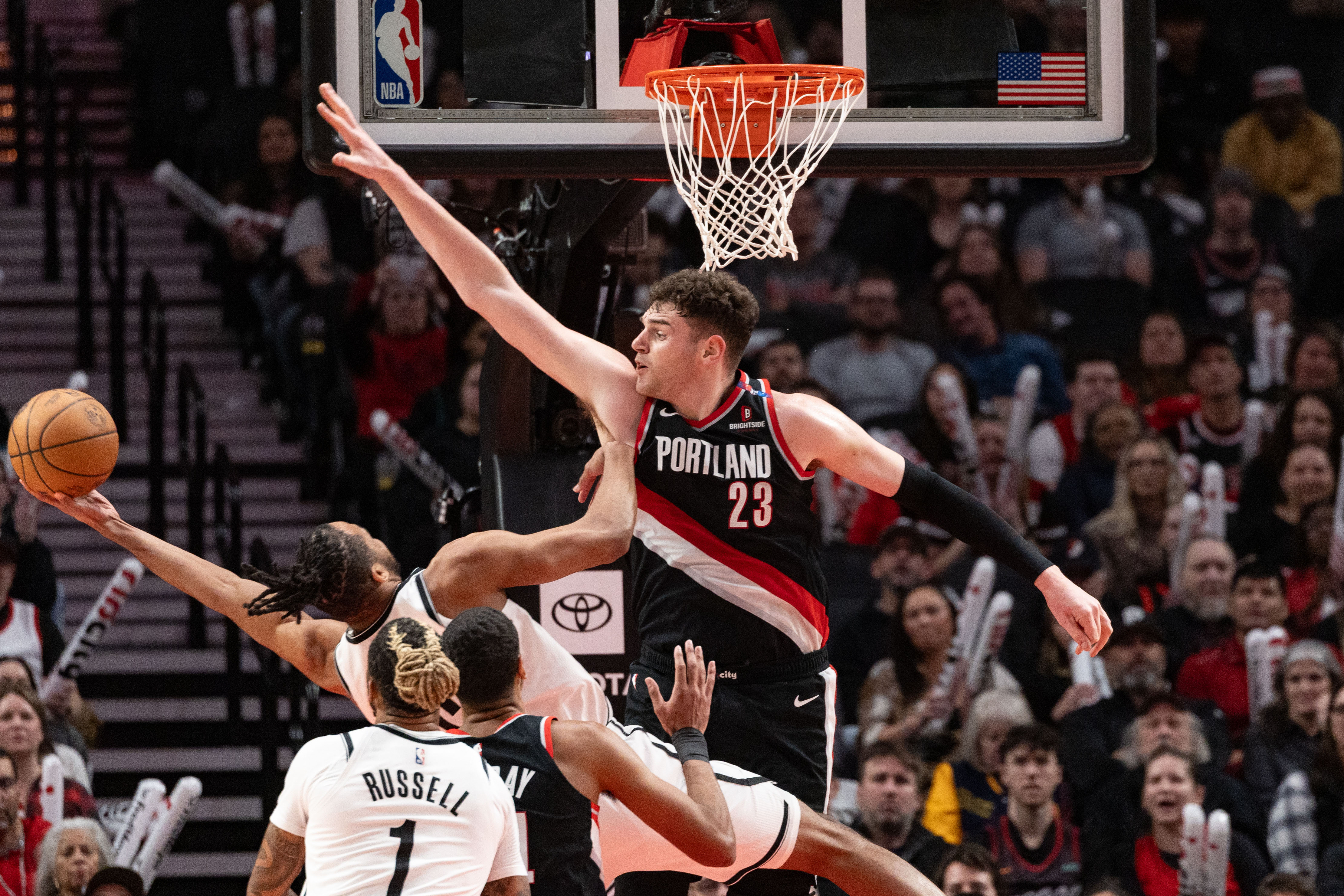 Donovan Clingan Named to NBA All-Rookie Second Team | Portland Trail ...