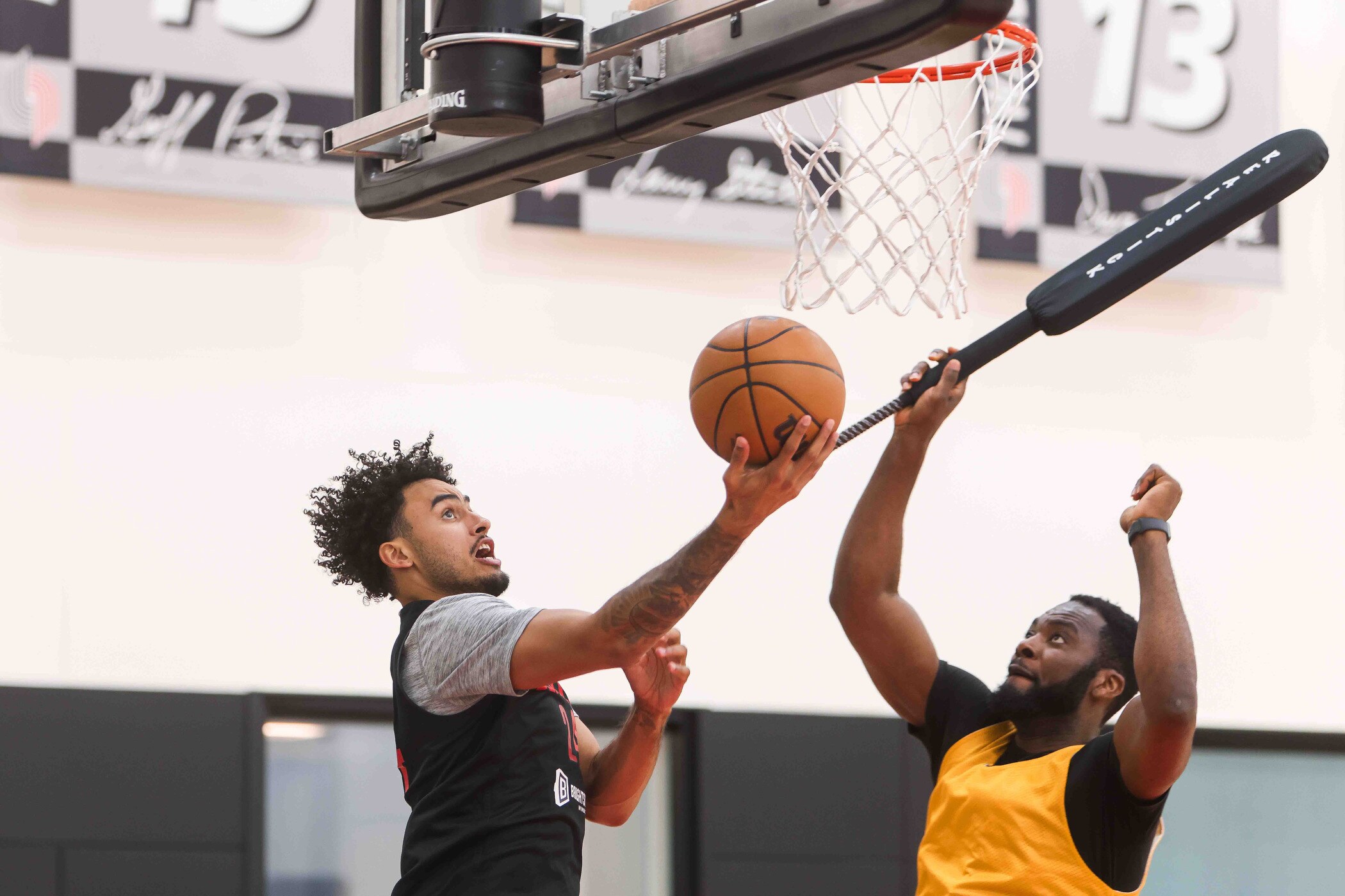 PHOTOS » A look back at Justin Minaya's 2024 – 2025 Trail Blazers ...