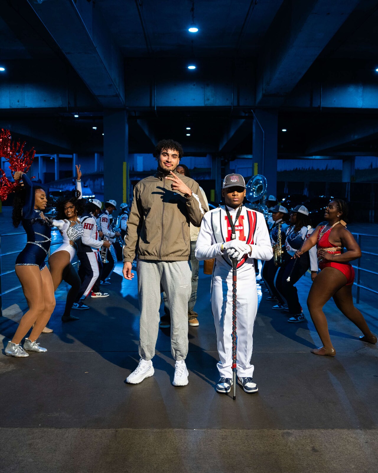 PHOTOS » A look back at Justin Minaya's 2024 – 2025 Trail Blazers ...