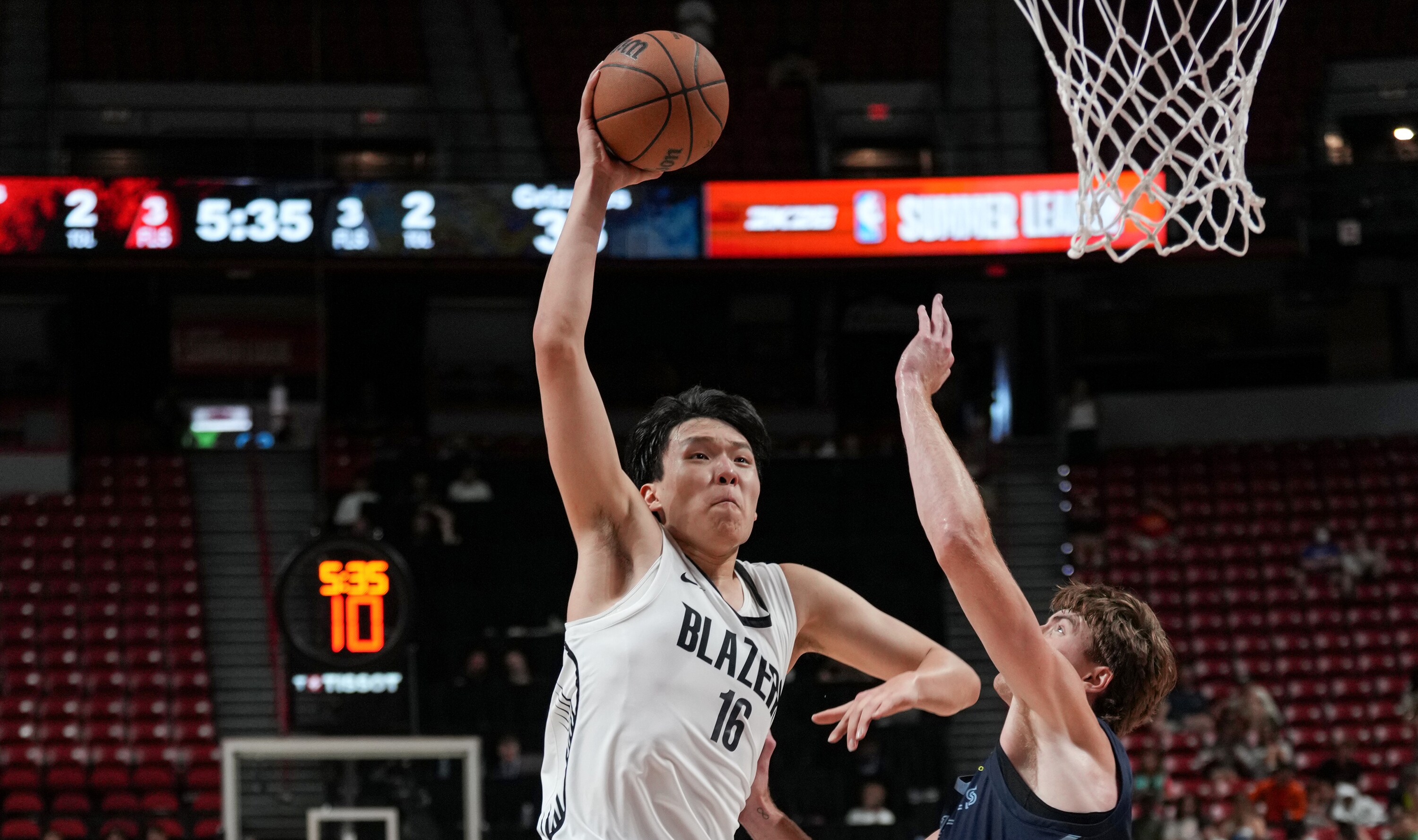 Yang Gets The Poster But Grizzlies Get The Win In Second Summer League ...
