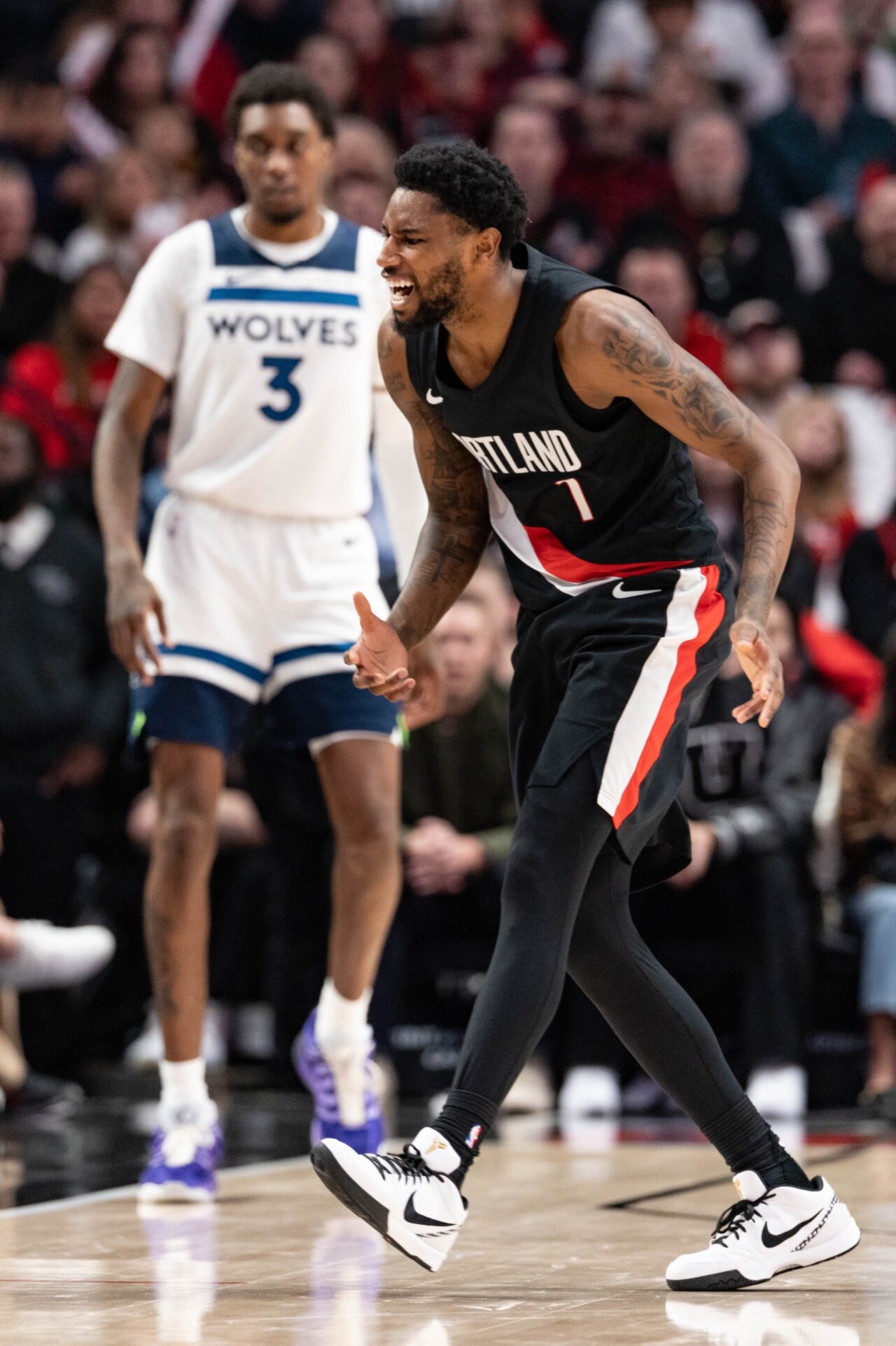 PHOTOS » Trail Blazers face the Minnesota Timberwolves on October 22 ...