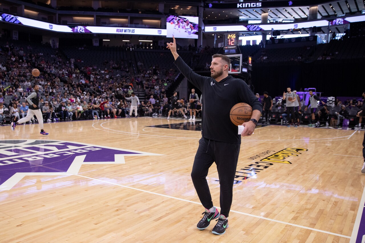 Kings Fan Fest 2023 Photo Gallery | NBA.com
