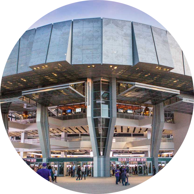 Shock & Awe: Ashley Oakes | Sacramento Kings