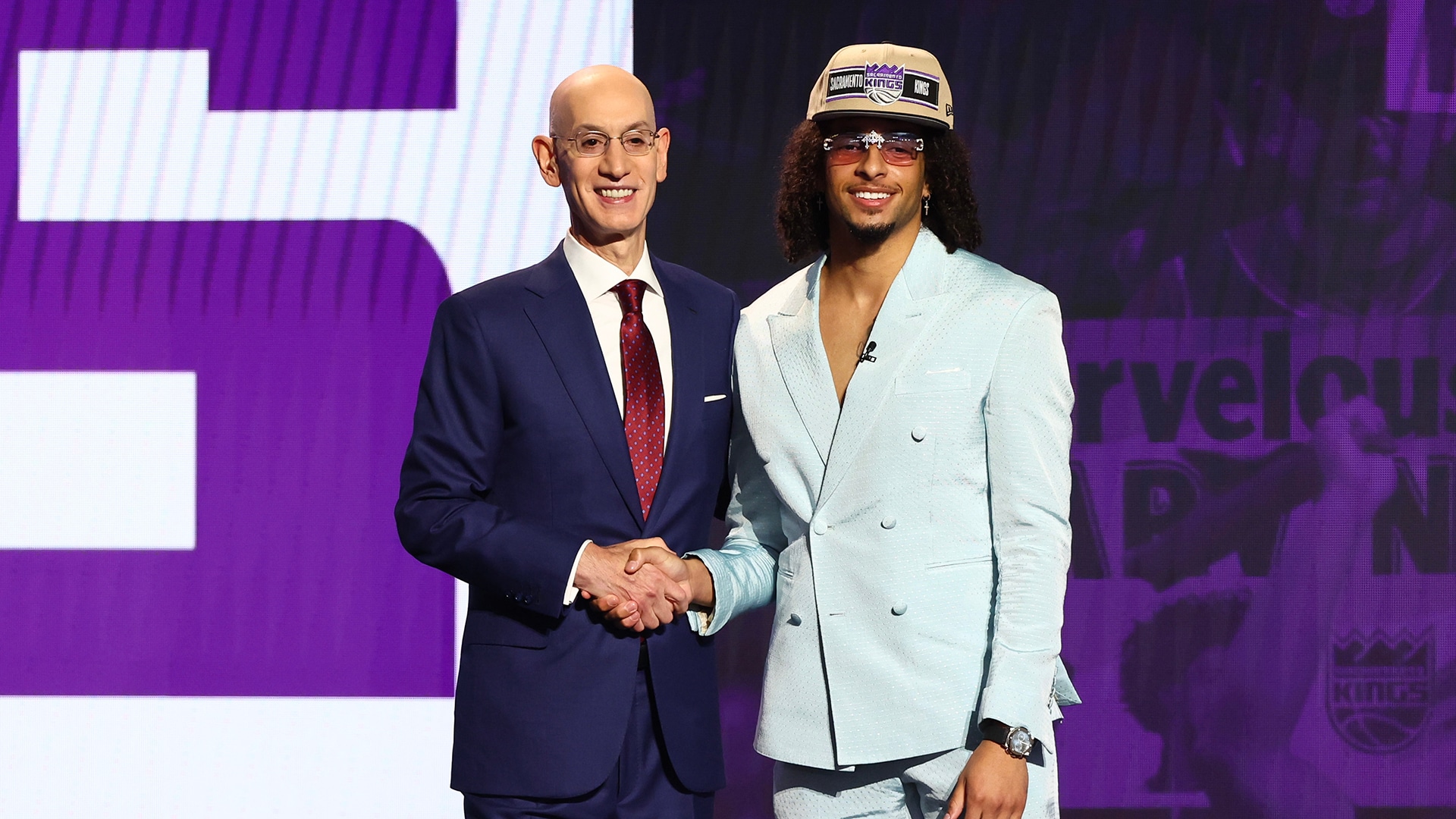 Sacramento Kings Select Devin Carter | Sacramento Kings