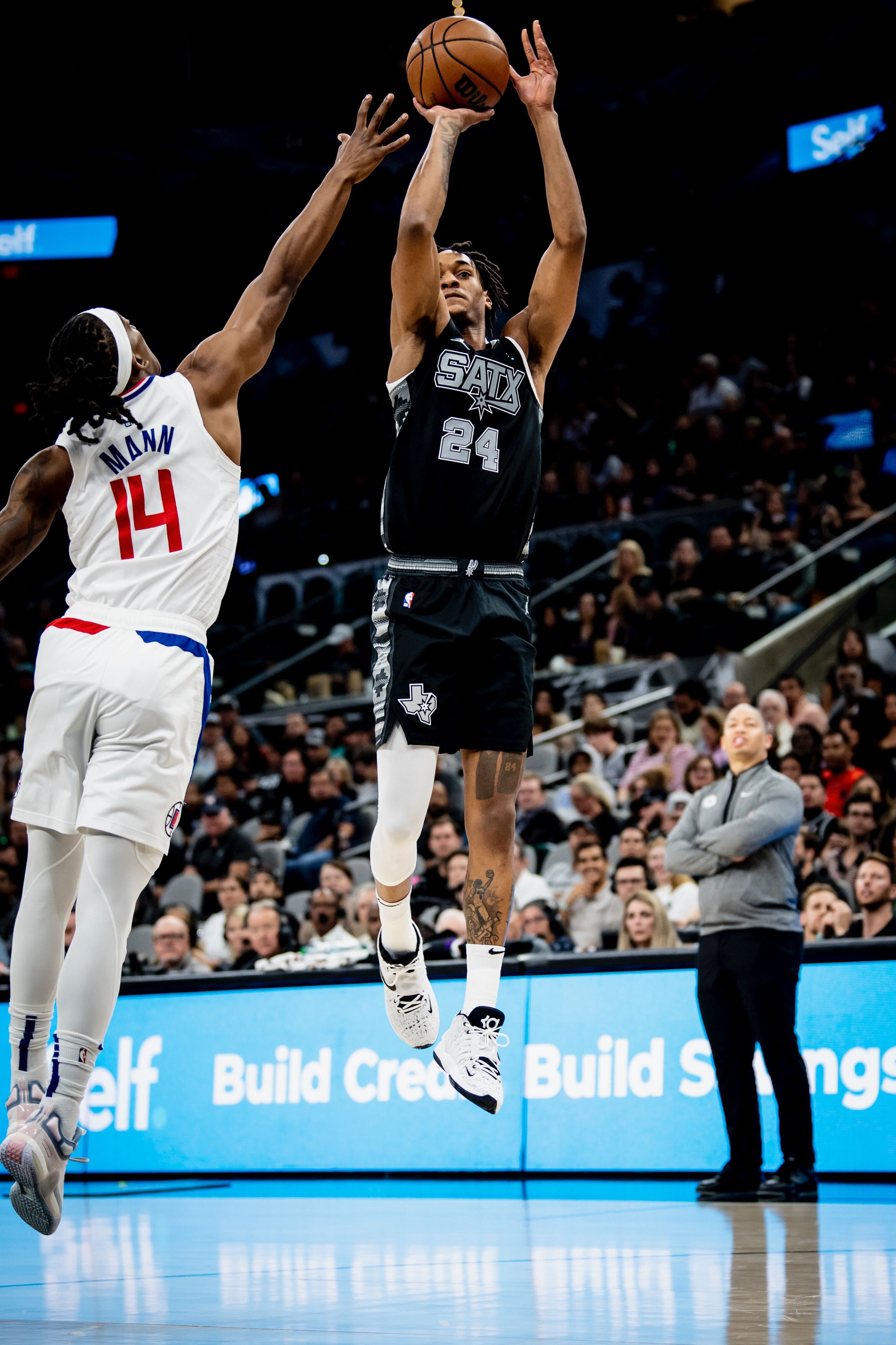 Photos: Spurs vs Clippers 11/4 Photo Gallery | NBA.com
