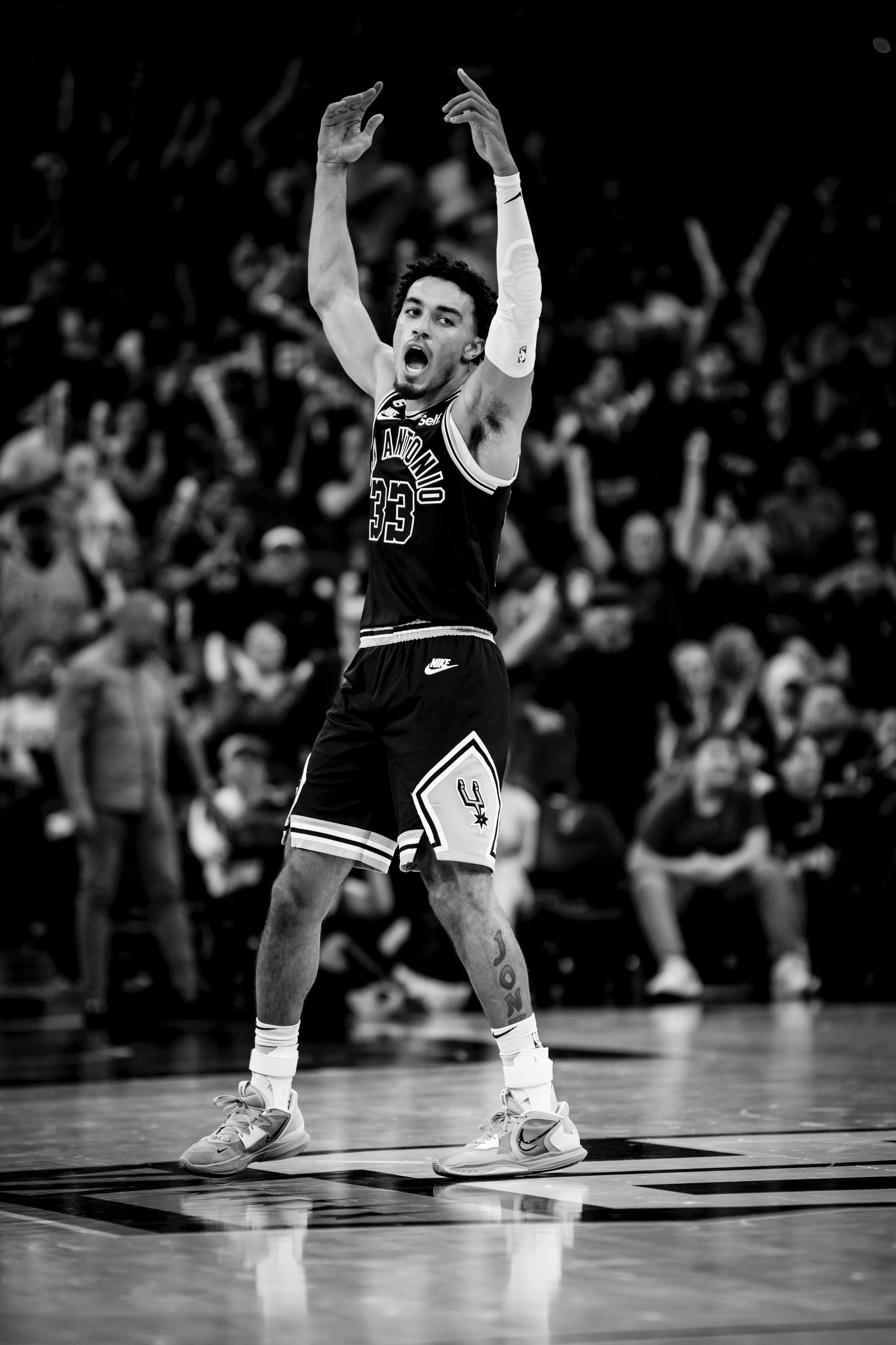 Photos: Spurs vs Nuggets 11/7 Photo Gallery | NBA.com