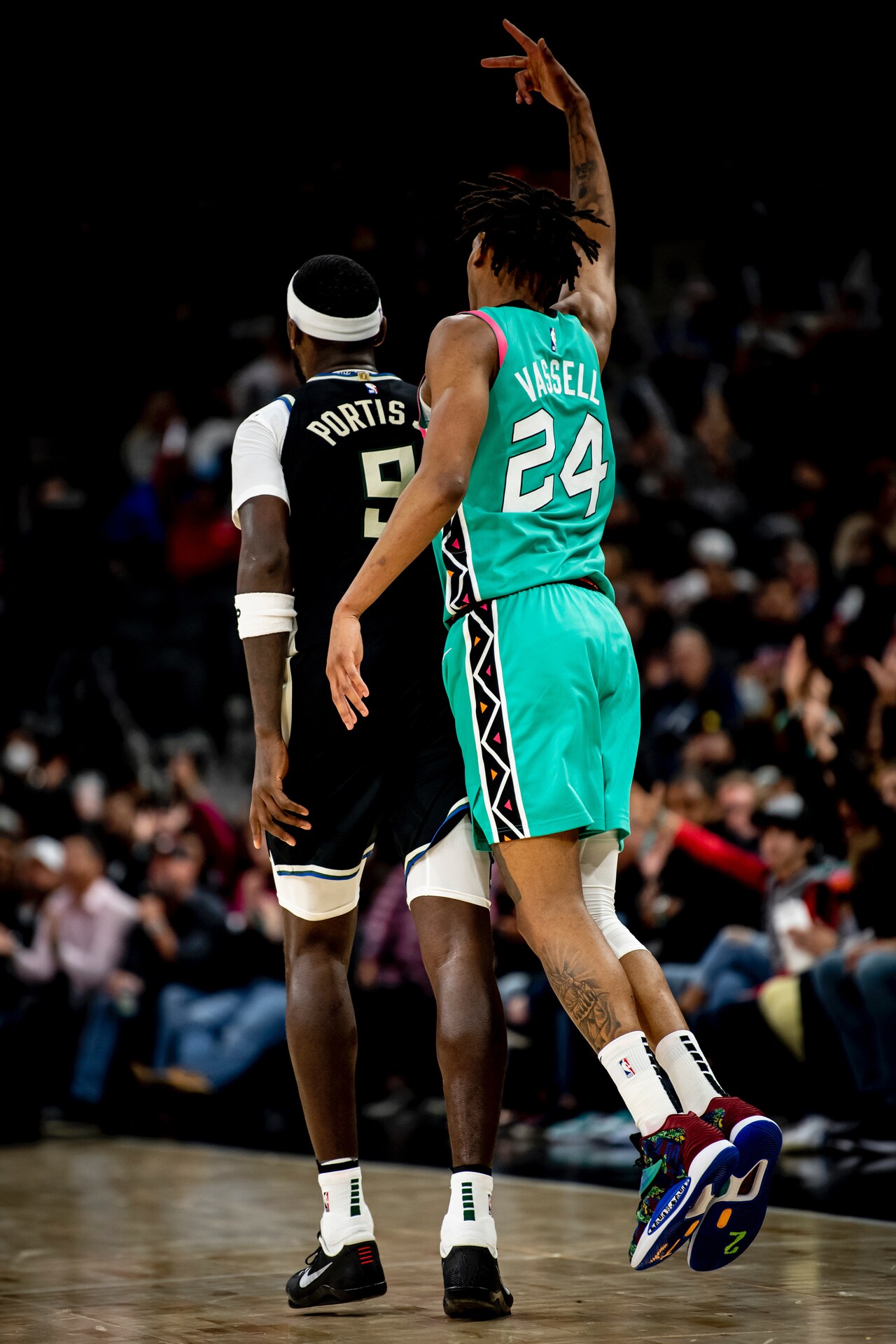 Photos: Spurs vs. Bucks 11/11 | San Antonio Spurs