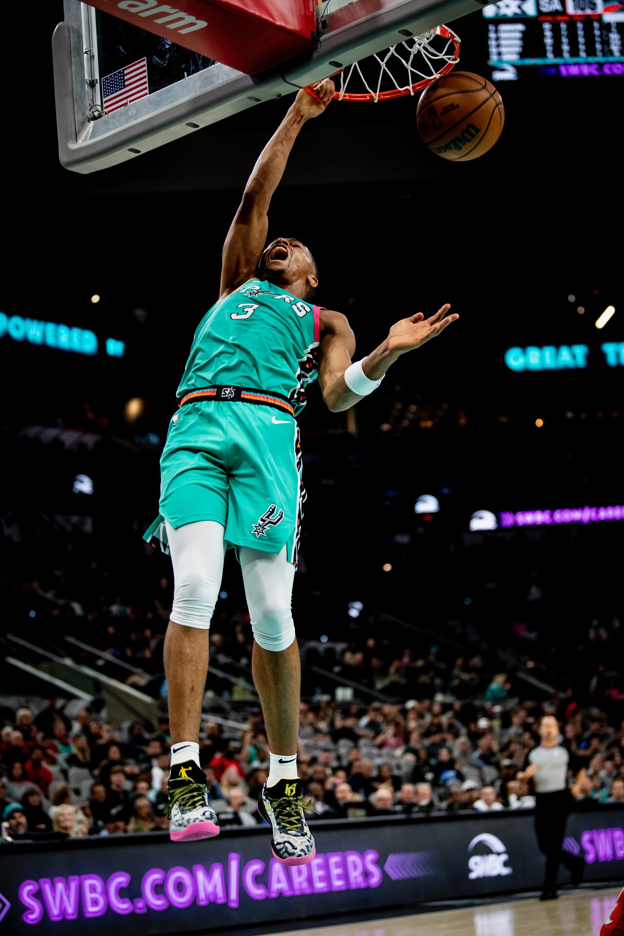 Photos: Spurs vs. Bucks 11/11 | San Antonio Spurs