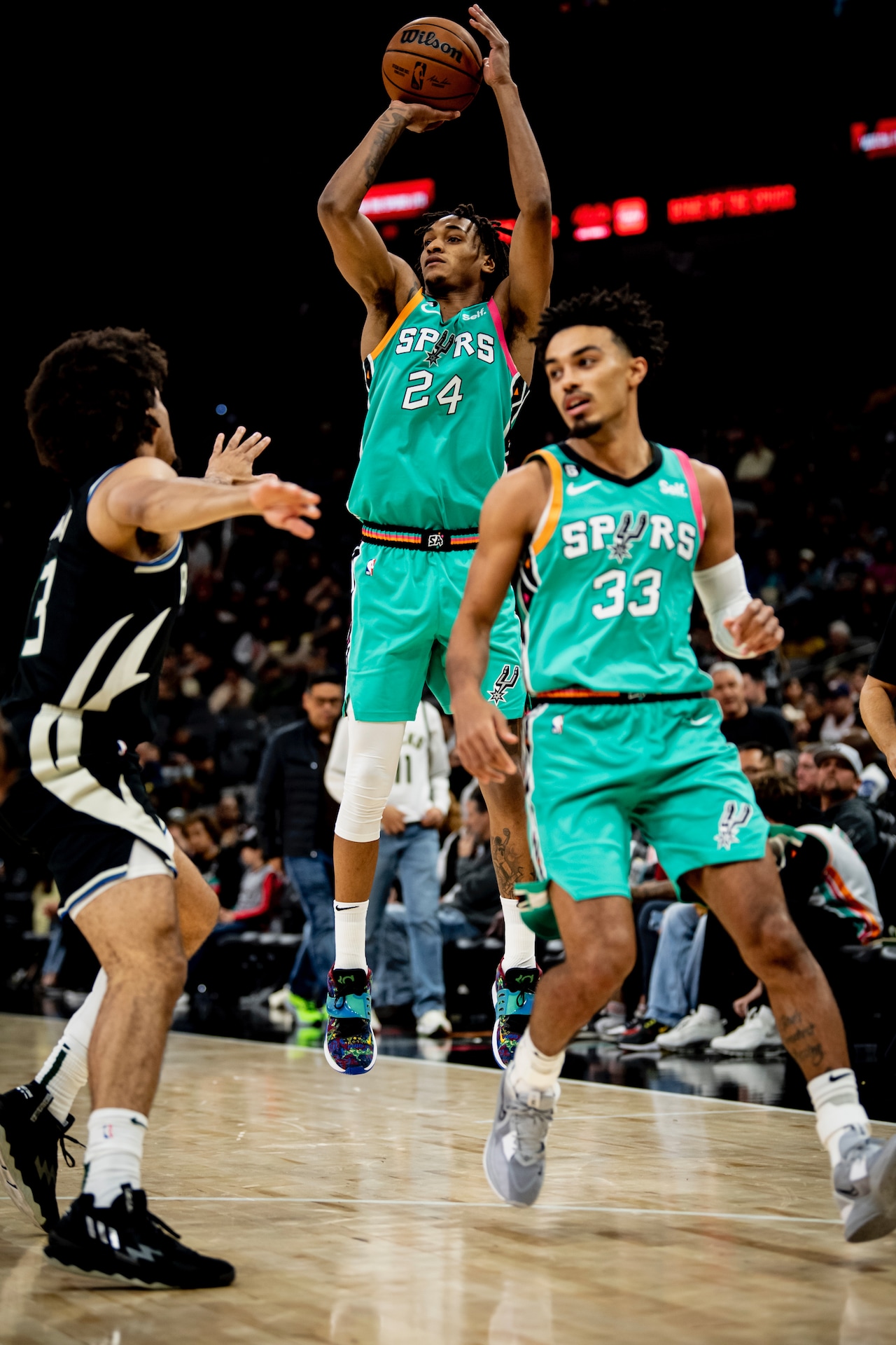 Photos: Spurs vs. Bucks 11/11 | San Antonio Spurs