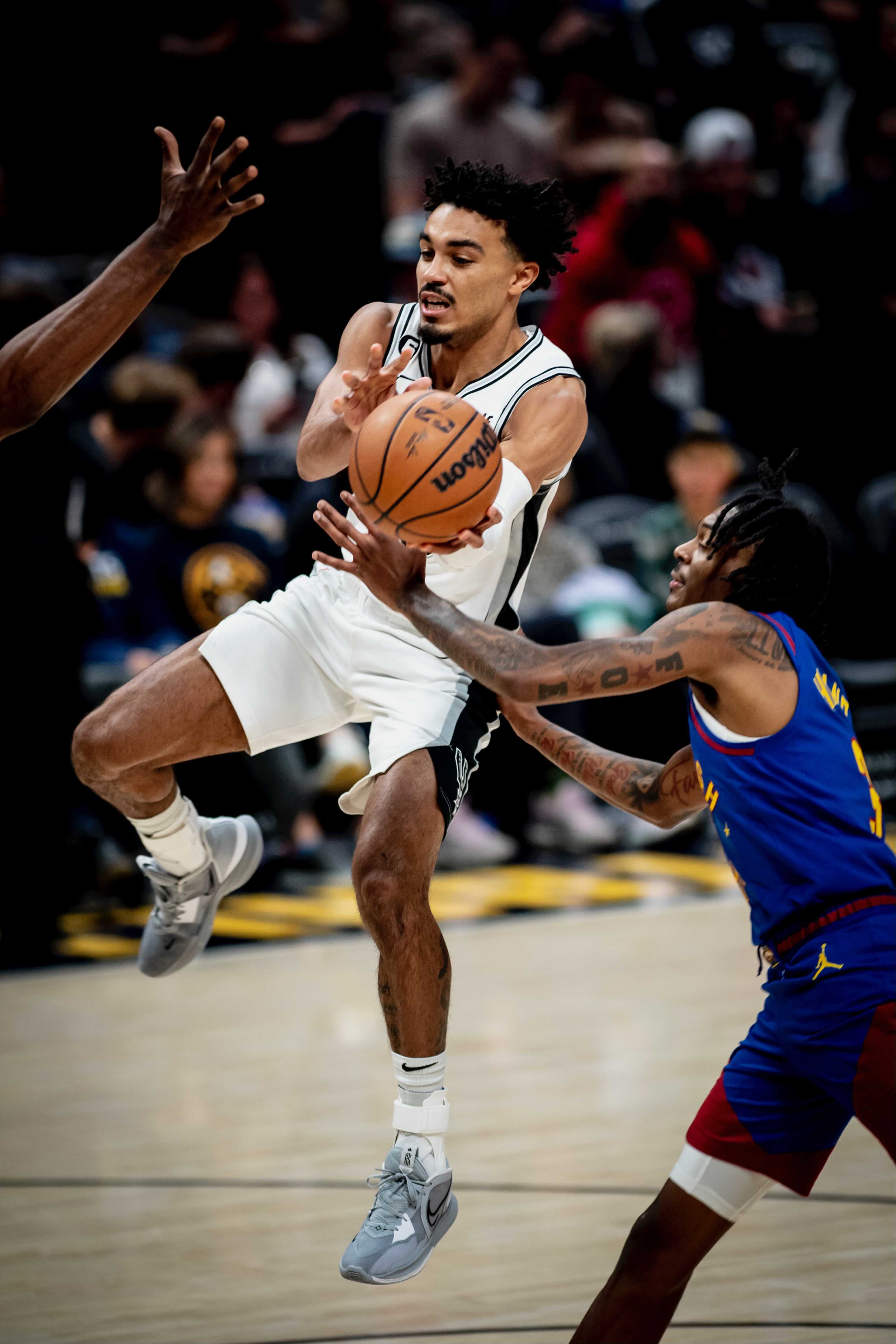 Photos: Spurs vs Nuggets 11/5 Photo Gallery | NBA.com