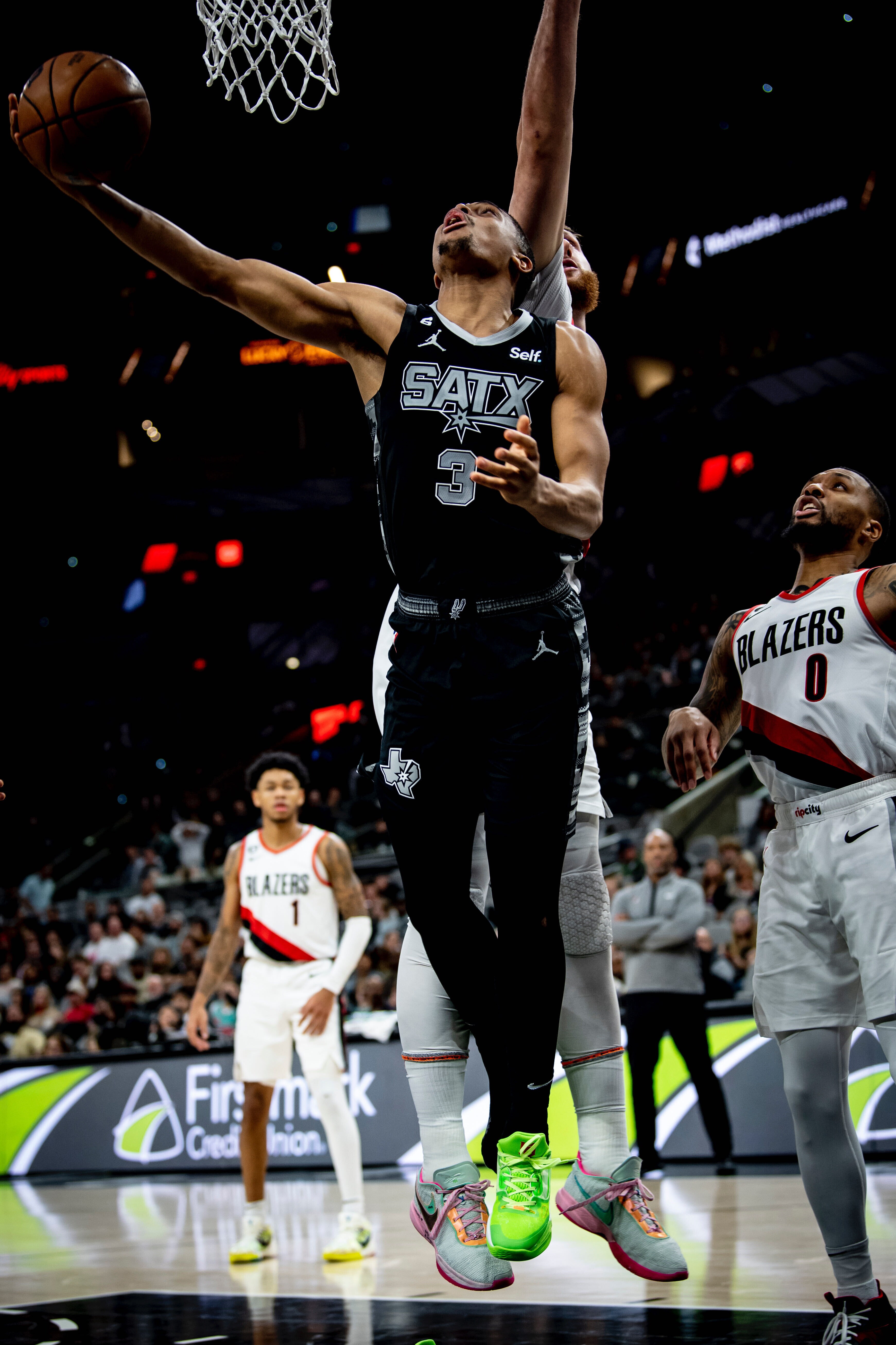 Photos: Spurs vs Trail Blazers 12/14 Photo Gallery | NBA.com