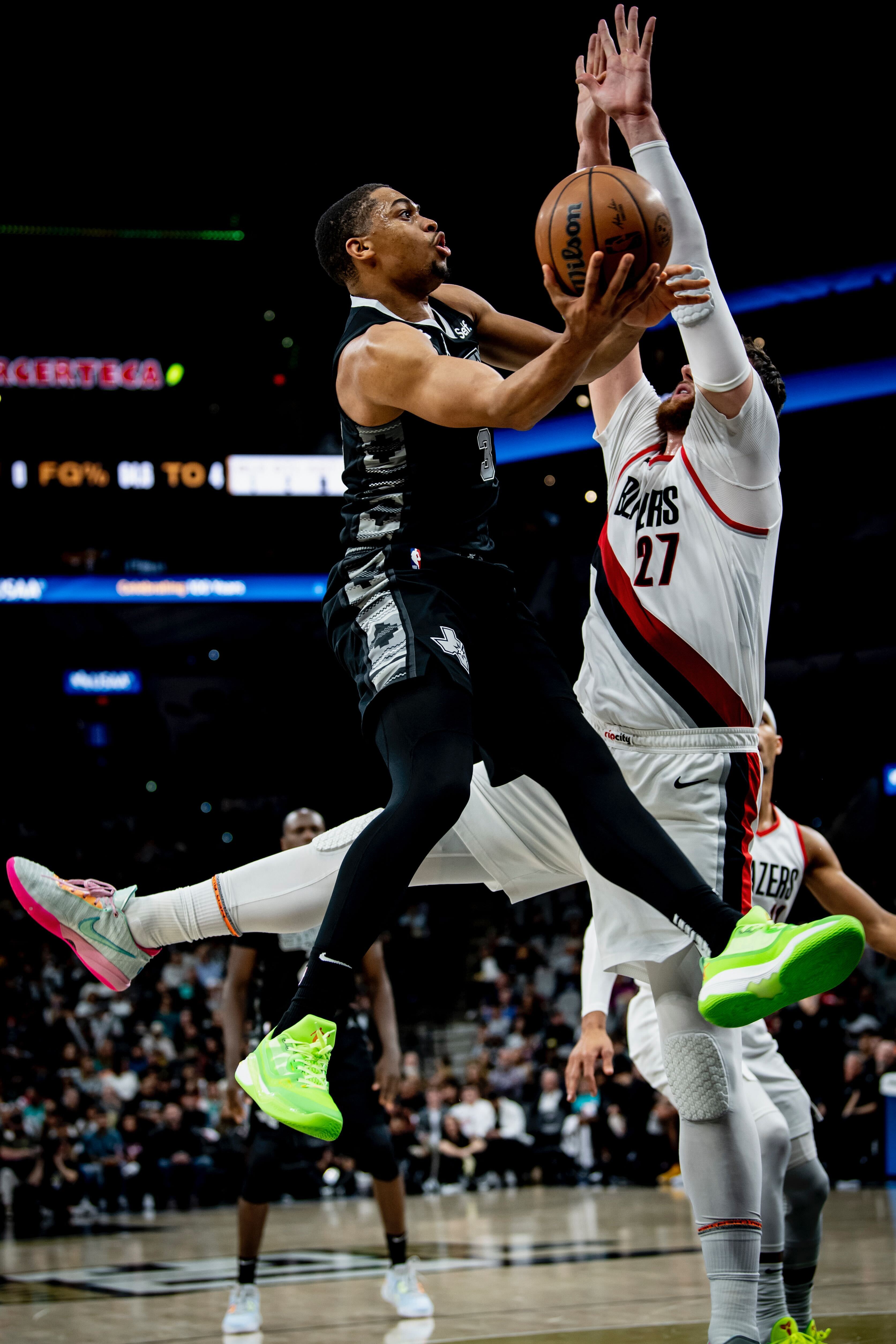 Photos: Spurs vs Trail Blazers 12/14 Photo Gallery | NBA.com