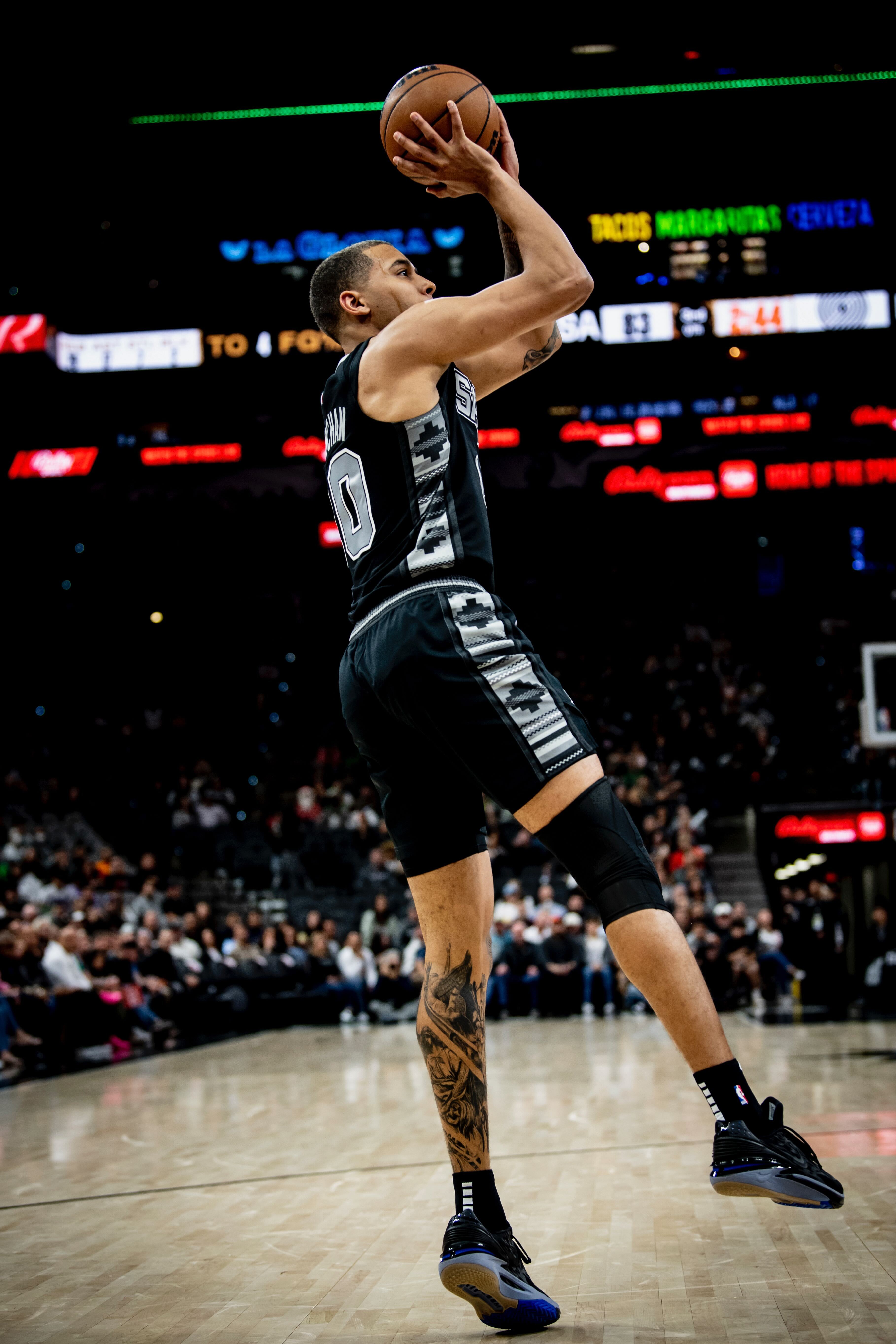 Photos: Spurs vs Trail Blazers 12/14 Photo Gallery | NBA.com