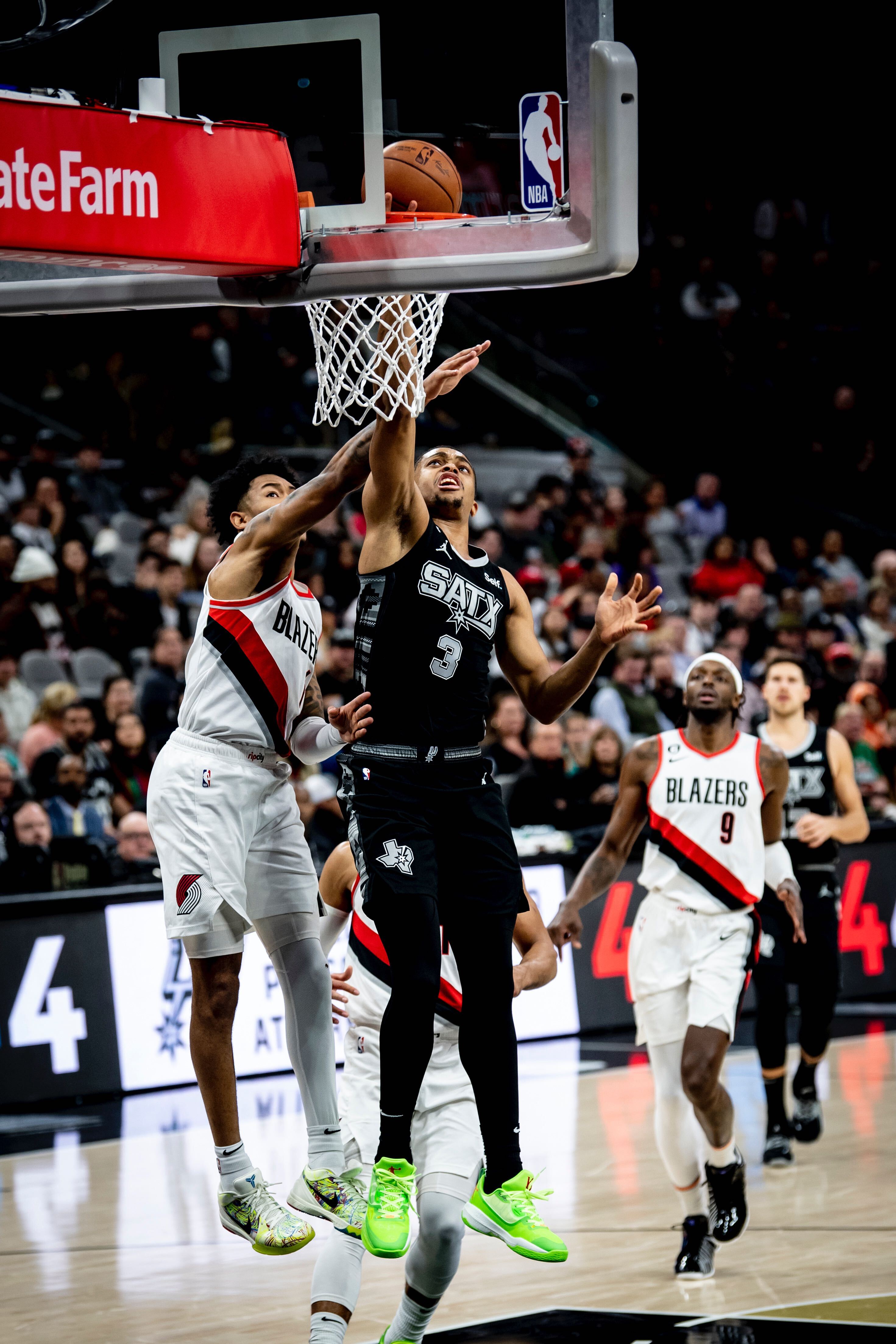 Photos: Spurs vs Trail Blazers 12/14 Photo Gallery | NBA.com
