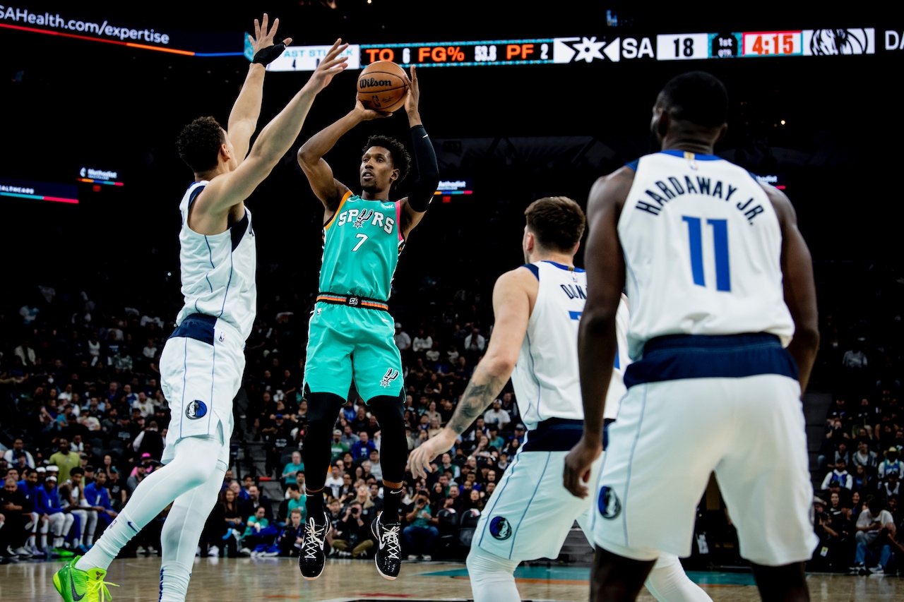 Photo: Spurs vs. Mavericks 12/31 | San Antonio Spurs