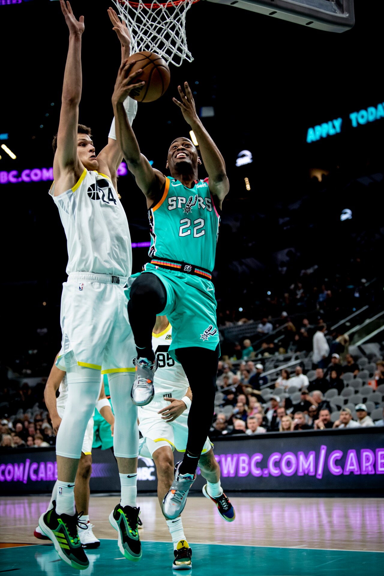 Photos: Spurs vs. Jazz 3/29 | San Antonio Spurs