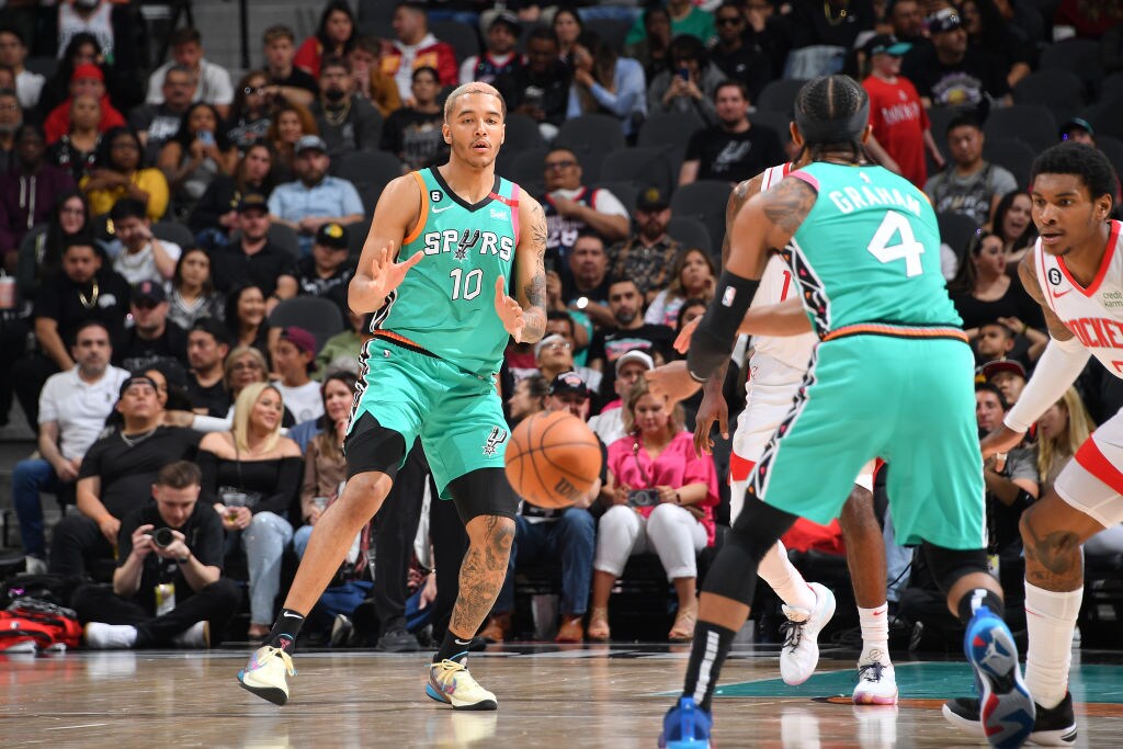 Spurs - The official site of the NBA for the latest NBA Scores, Stats ...