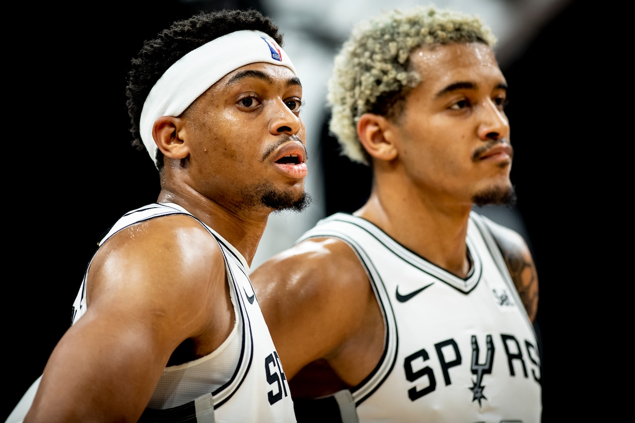 Photos: Spurs at Phoenix 10/31 | San Antonio Spurs