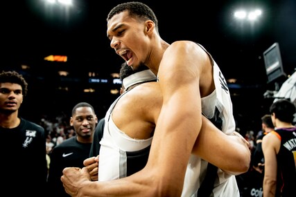 Photos: Spurs at Phoenix 10/31 | San Antonio Spurs