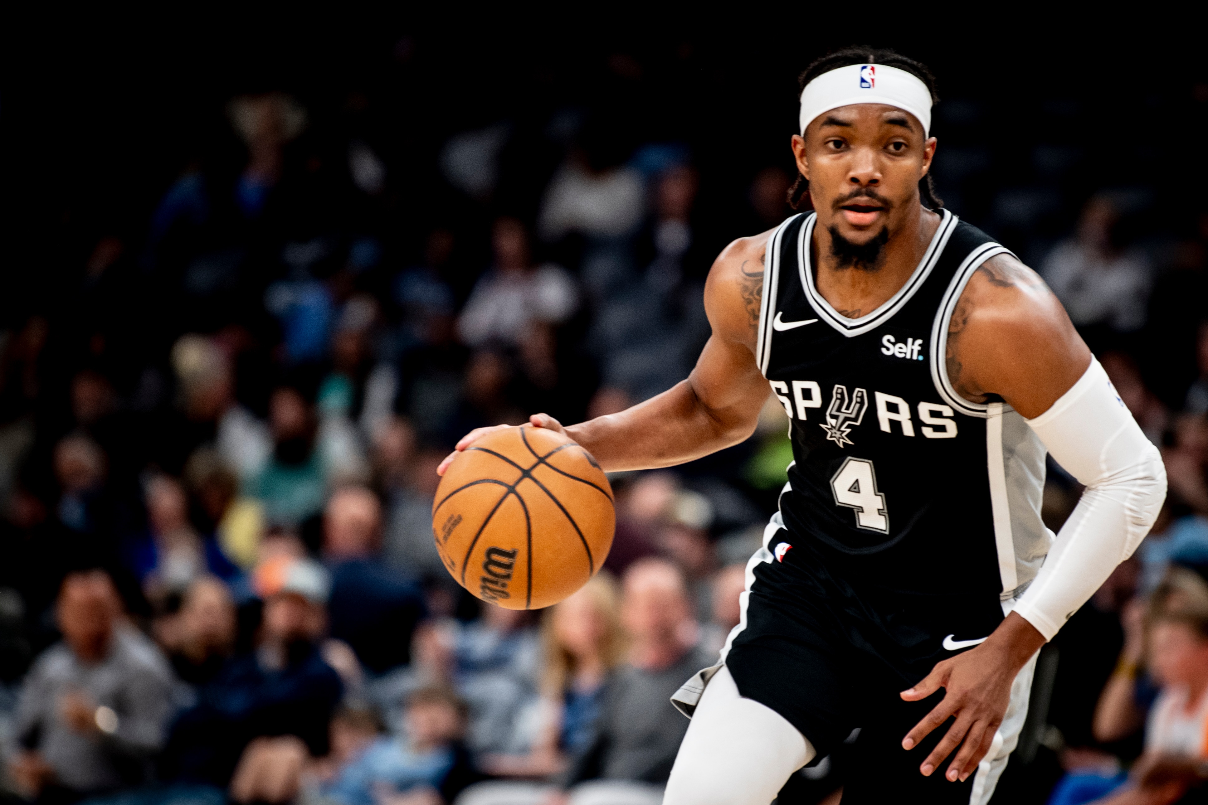 Photos: Spurs vs Memphis Grizzlies I 4/9/24 Photo Gallery | NBA.com