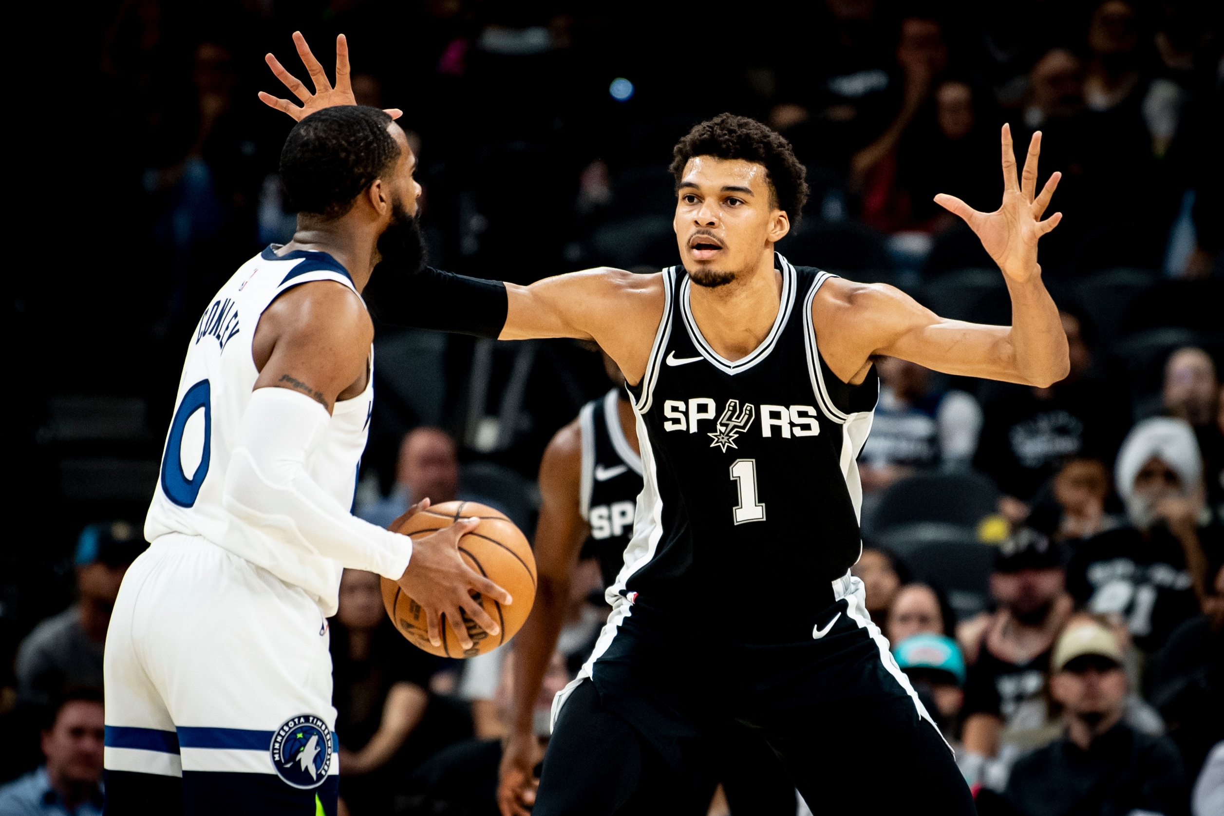 Photos: Spurs vs Minnesota Timberwolves | 11/02/2024 Photo Gallery ...