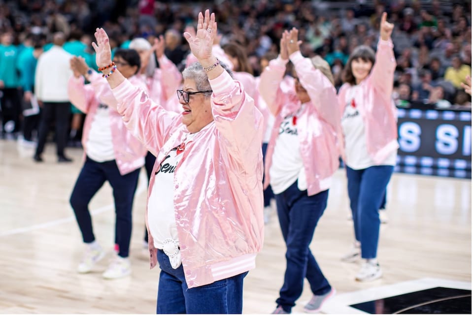 Spurs Silver Club | San Antonio Spurs