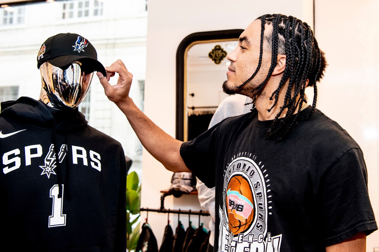 Spurs Pop-Up Shop with Tre and Julian | San Antonio Spurs