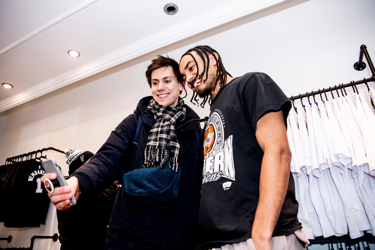 Spurs Pop-Up Shop with Tre and Julian | San Antonio Spurs
