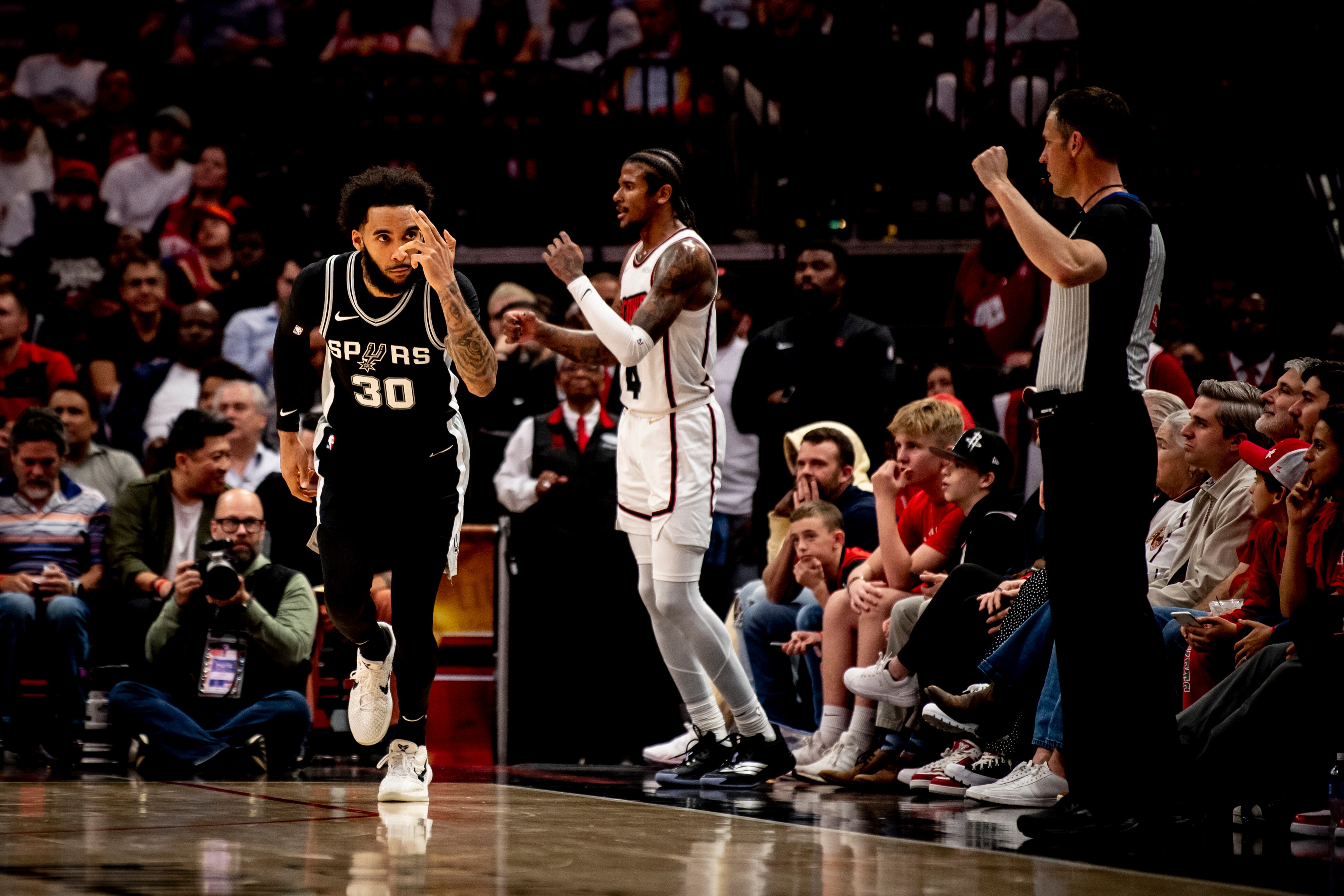 Photos: Spurs at Rockets | 02/26/25 Photo Gallery