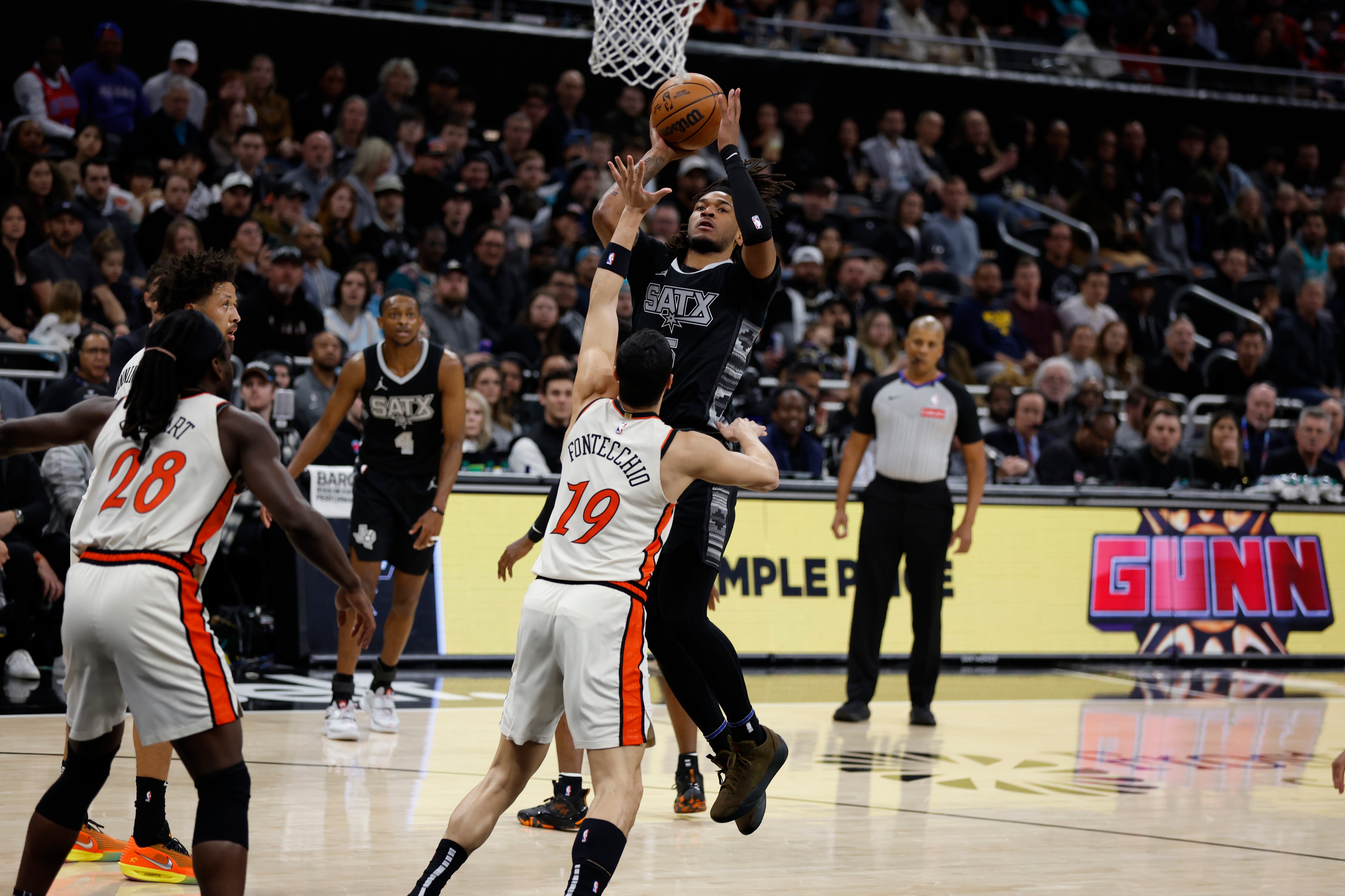 San Antonio Spurs Highlights vs Detroit Pistons | 2/21/25 | San Antonio ...
