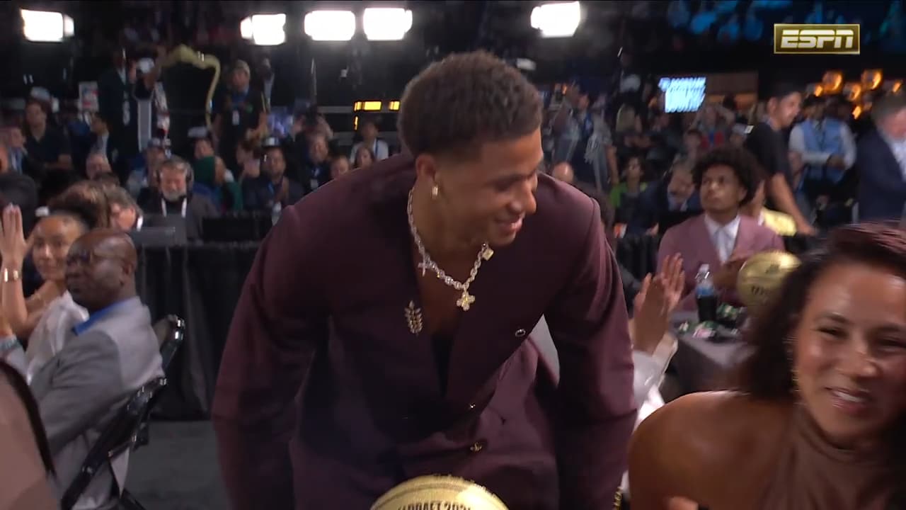 WATCH: Spurs Select Carter Bryant with the 14th Pick of the 2025 NBA ...