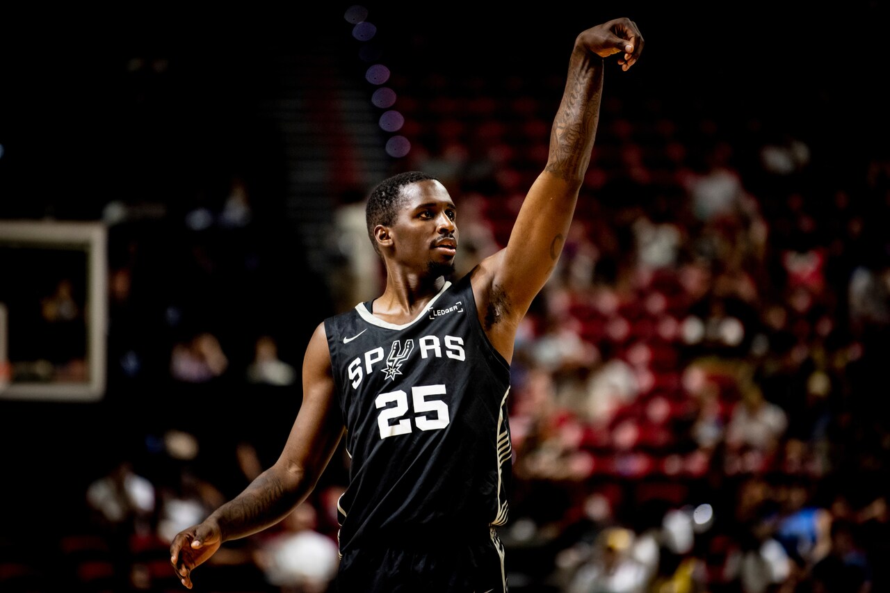 Spurs Sign David Jones Garcia To Two-Way Contract | San Antonio Spurs
