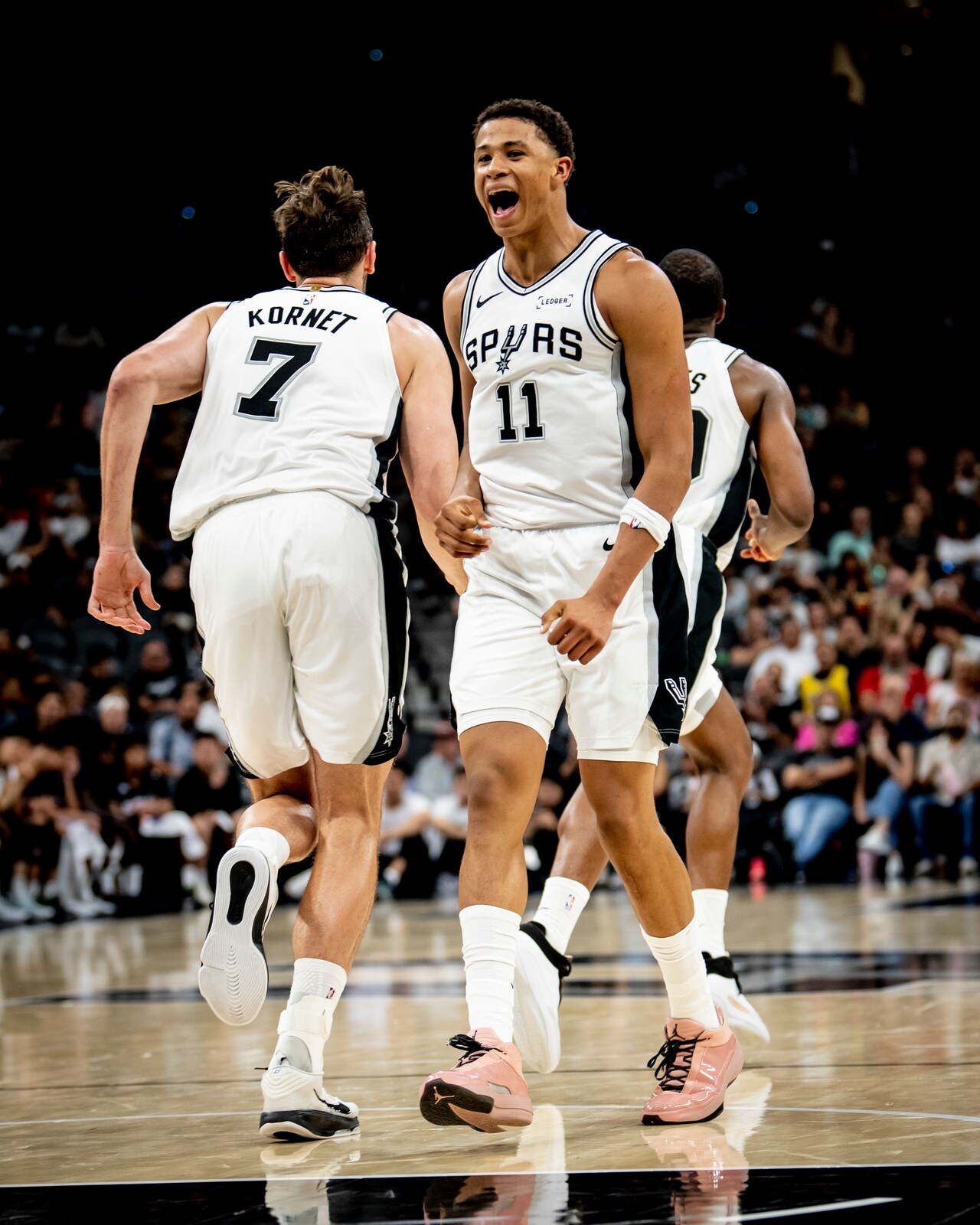 Photos: Spurs vs. Guangzhou Loong-Lions | 10/06/25 | San Antonio Spurs