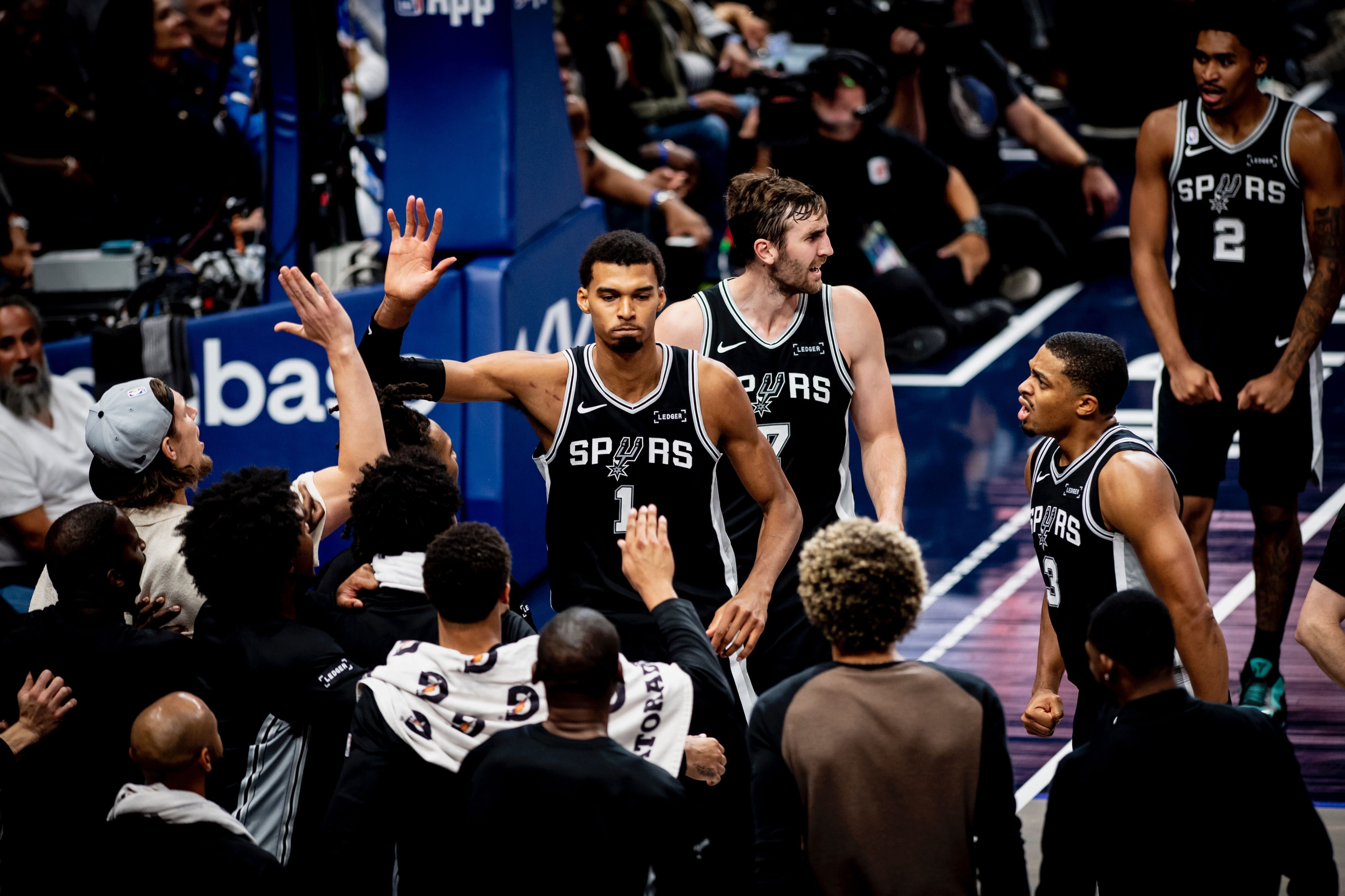 Team Highlights vs Dallas Mavericks | 10/22/25 | San Antonio Spurs