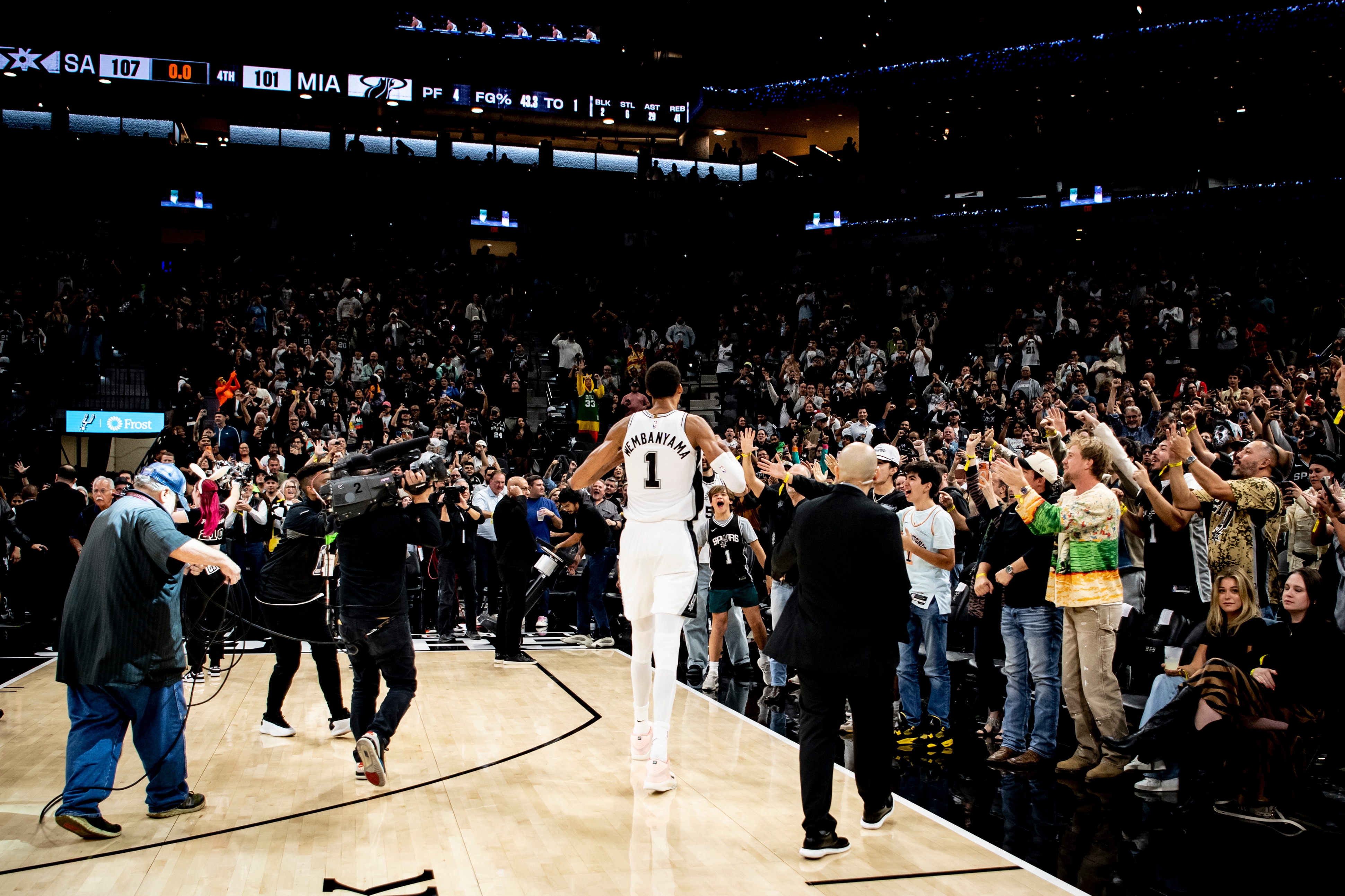 Miami Heat vs San Antonio Spurs Oct 30, 2025 Game Summary