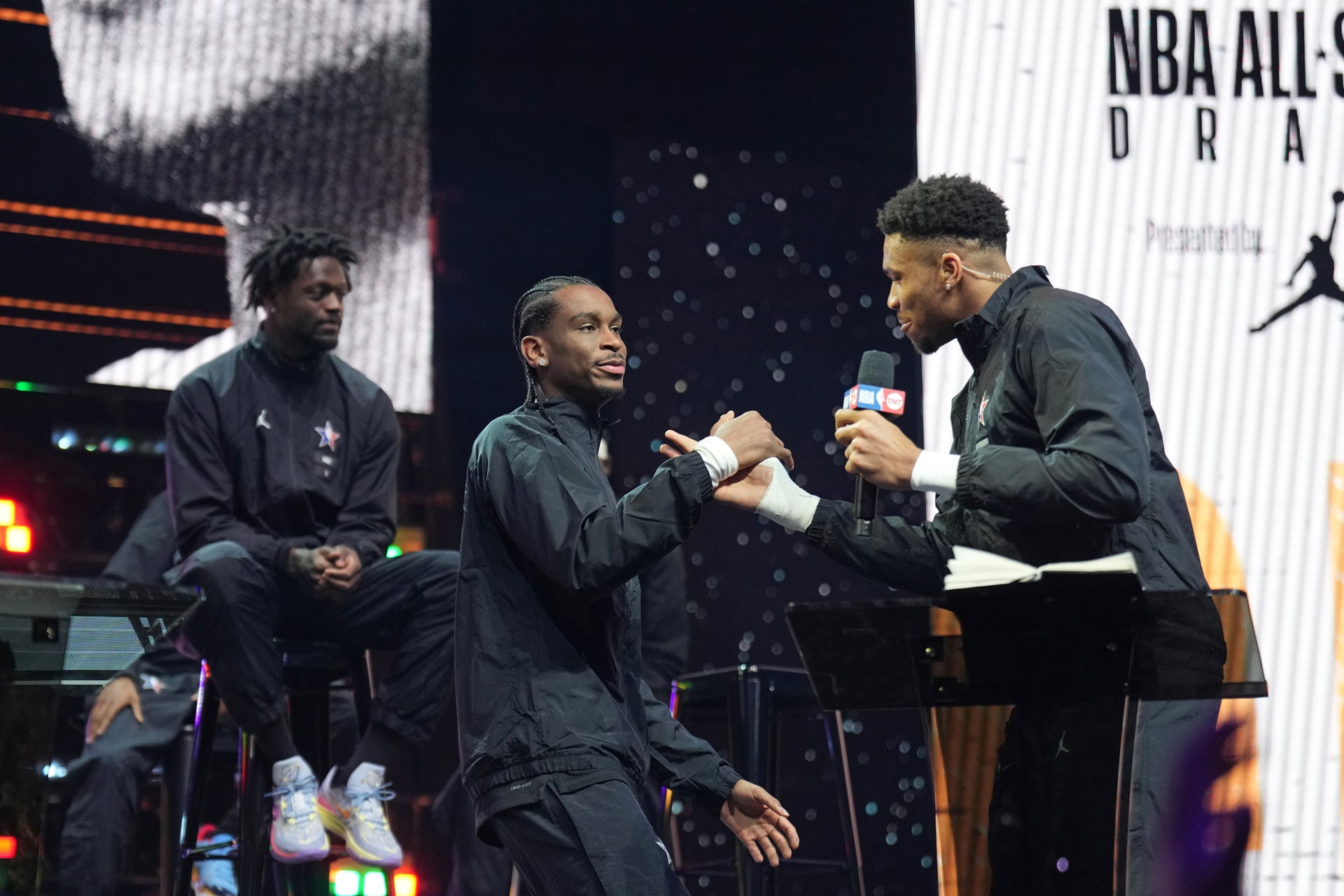 SGA Photos: All-Star Game Photo Gallery | NBA.com